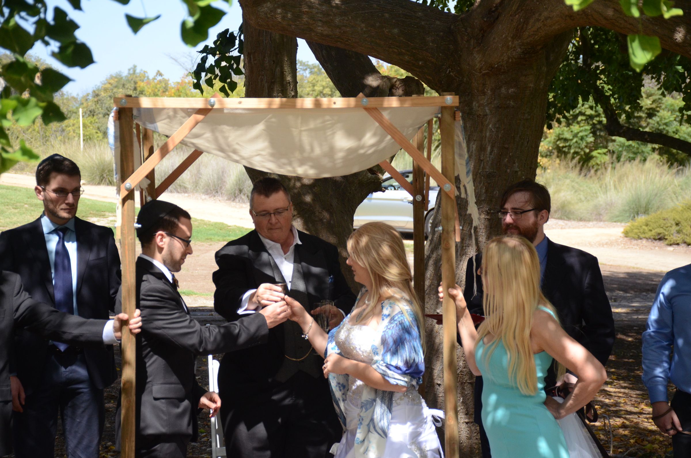 Chupa Jewish Wedding Canopy : 8 Steps (with Pictures) - Instructables