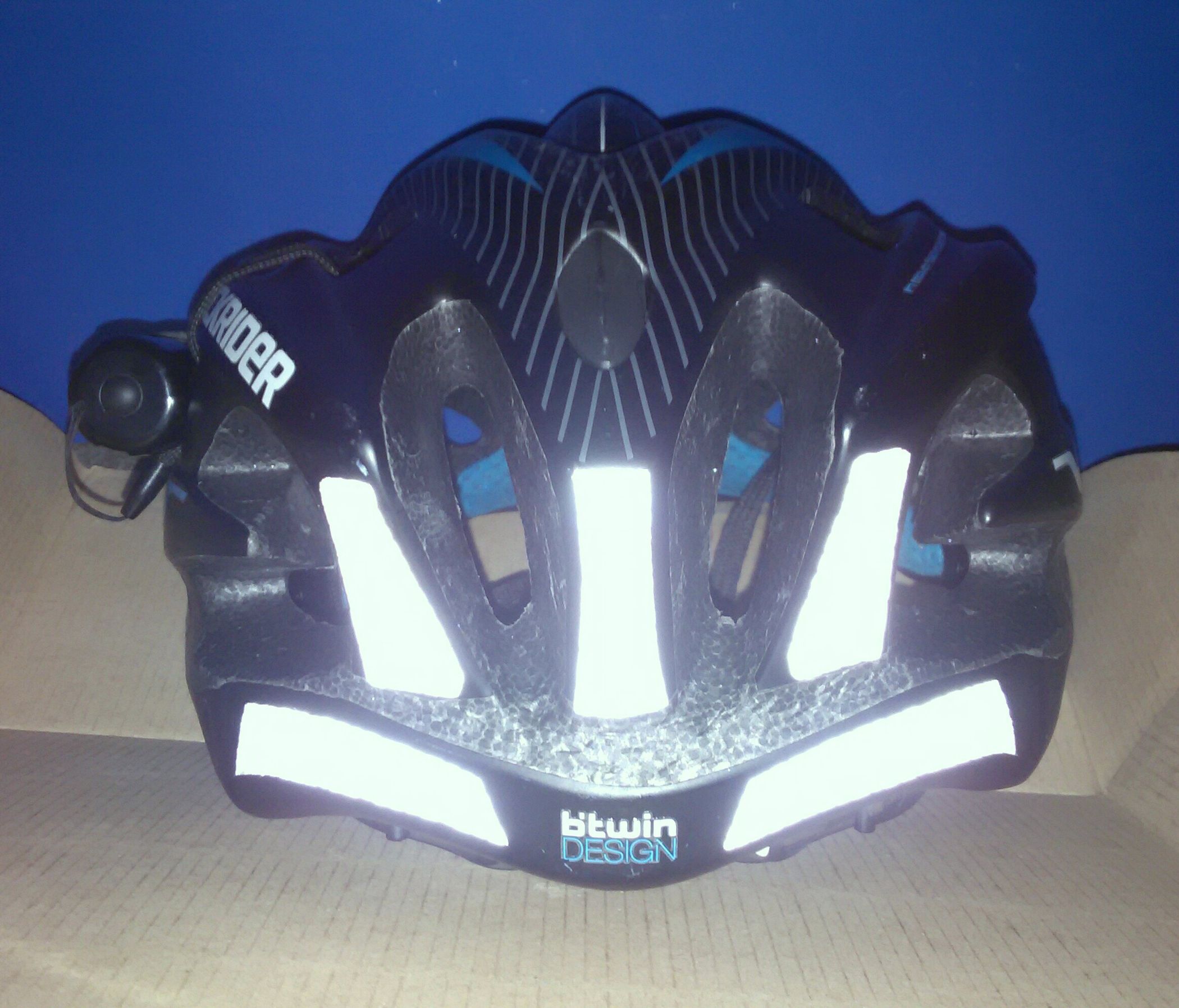 Helmet Reflectors : 5 Steps - Instructables