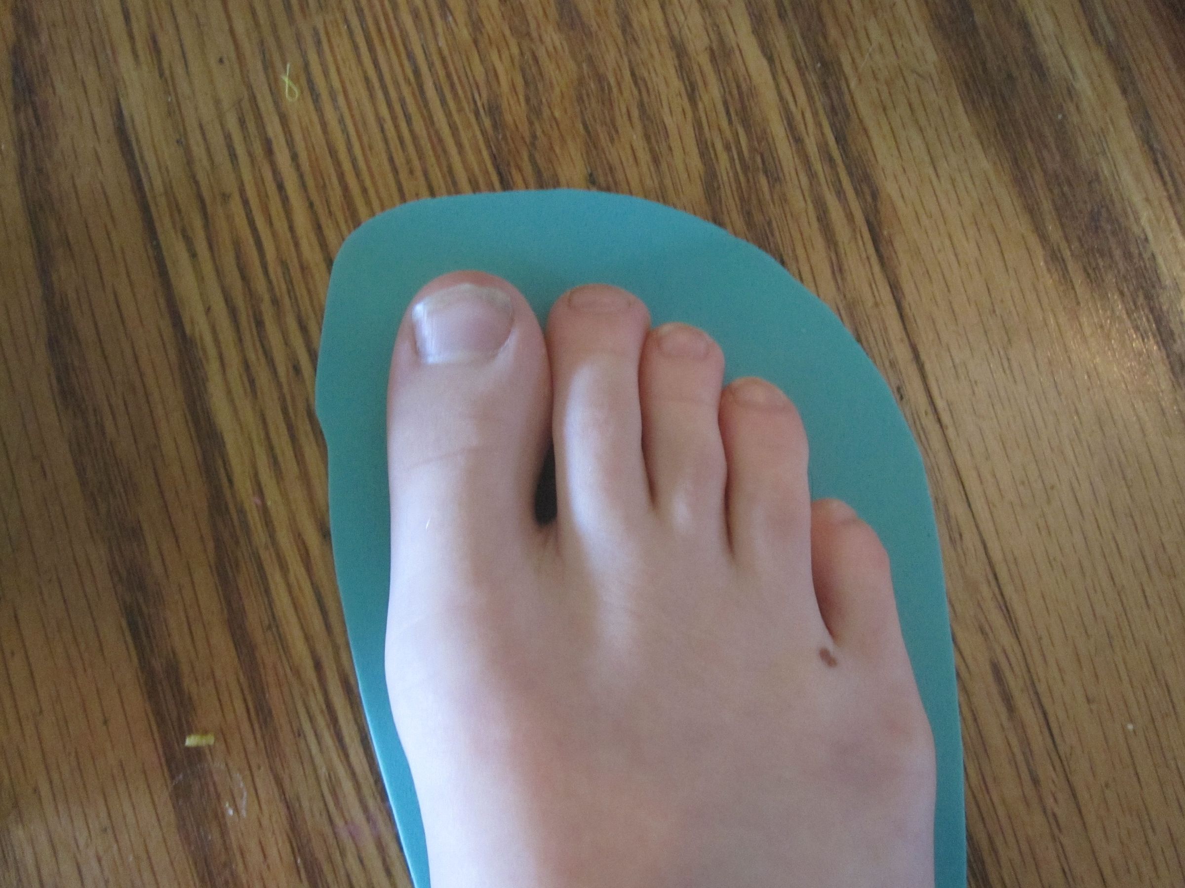 Handy-Dandy Cardboard Flip Flops - Instructables