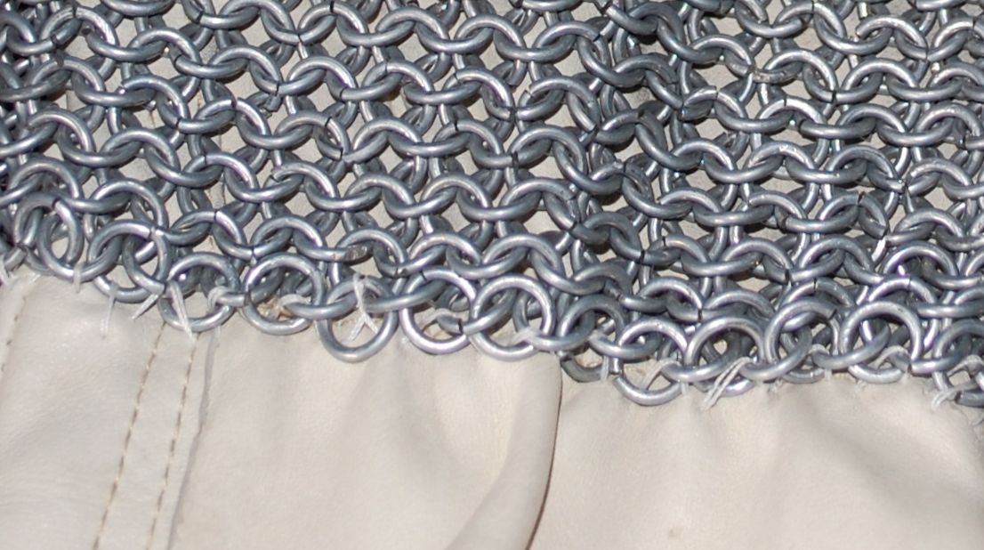 How to Make a Chainmail Glove : 3 Steps (with Pictures) - Instructables