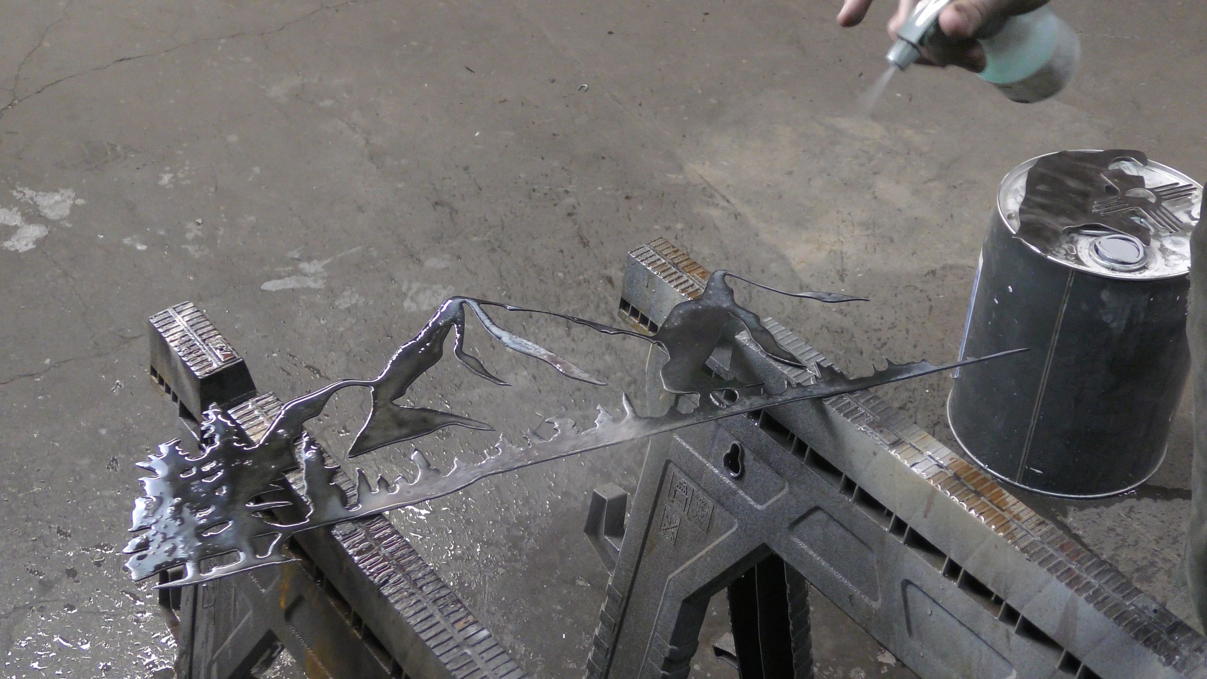 Steel Patina Sign With LEDs : 11 Steps - Instructables