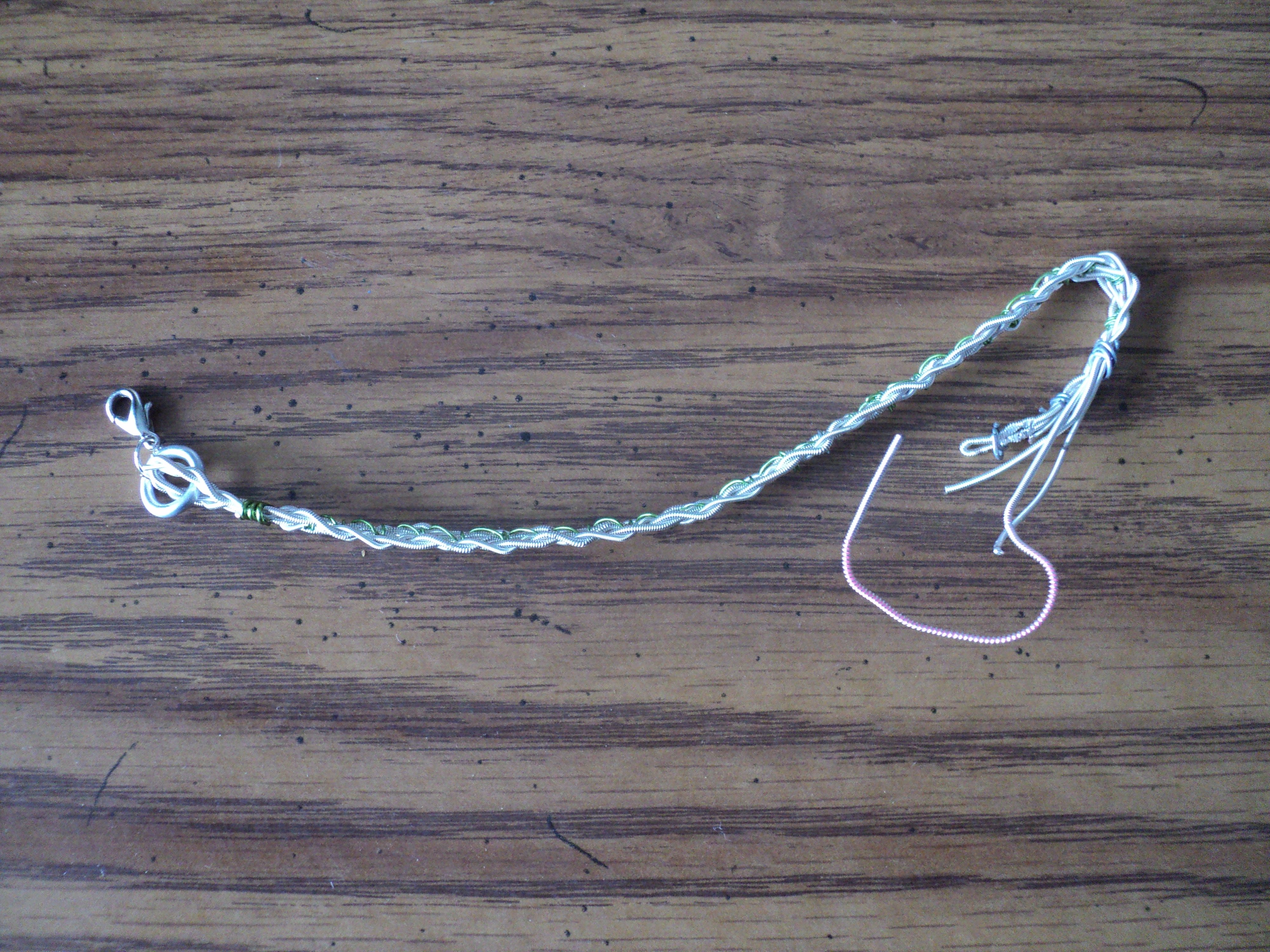 Make a Bracelet Out of Used Guitar Strings. : 8 Steps - Instructables