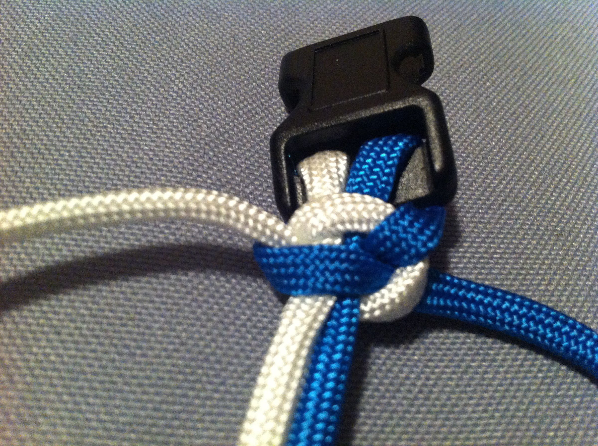 Paracord Heart Bracelet : 5 Steps (with Pictures) - Instructables