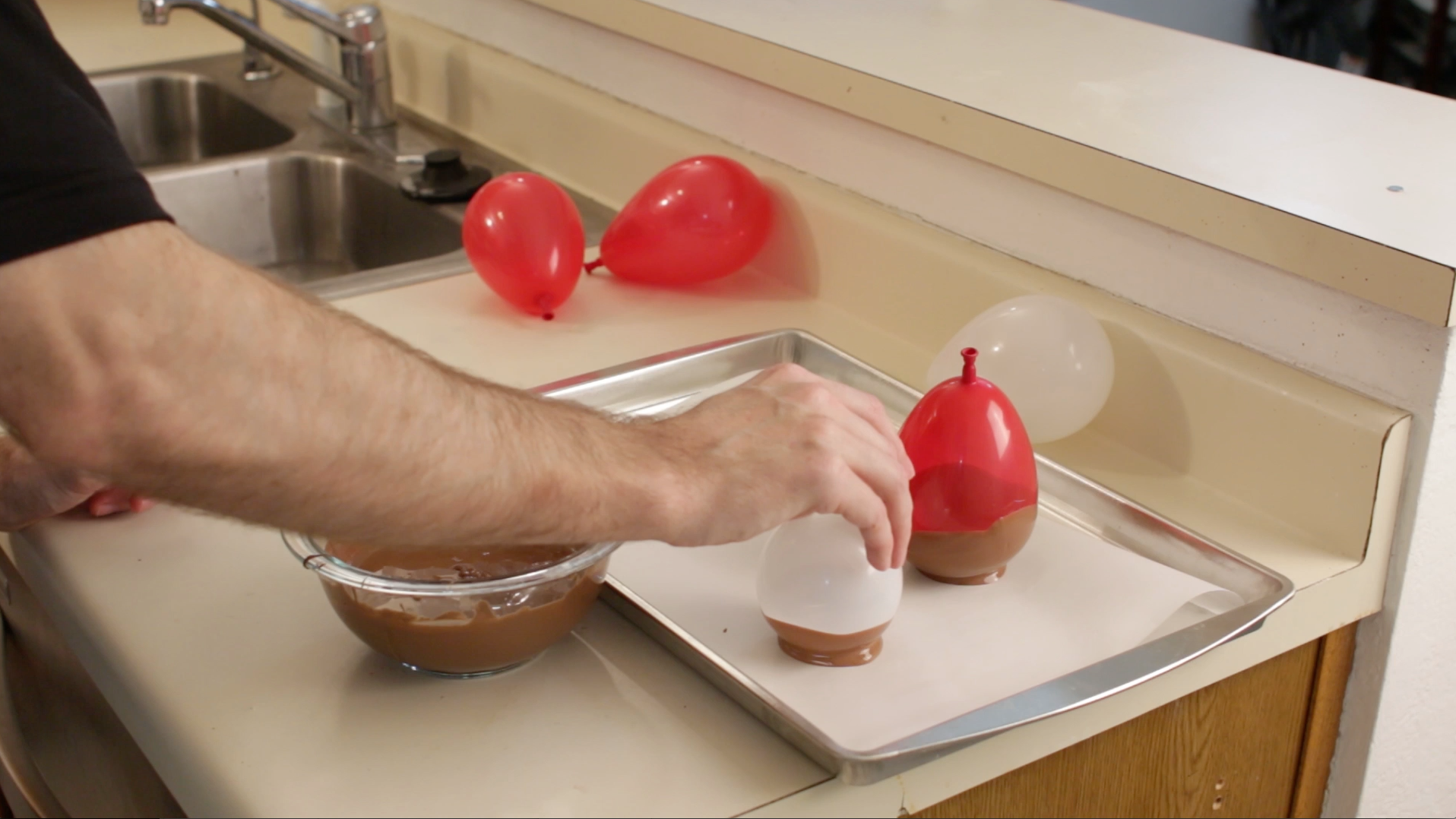 Chocolate Bowls From Balloons : 9 Steps (with Pictures) - Instructables