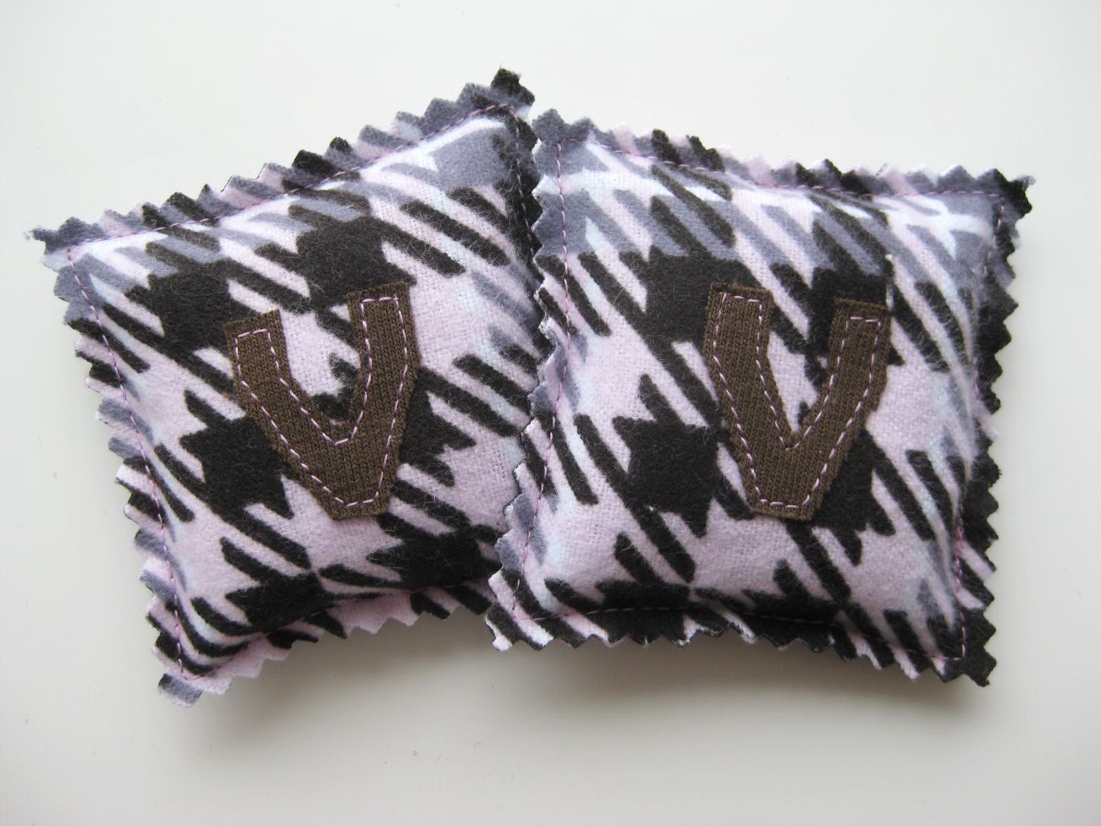 DIY Personalized Hand Warmers : 6 Steps (with Pictures) - Instructables