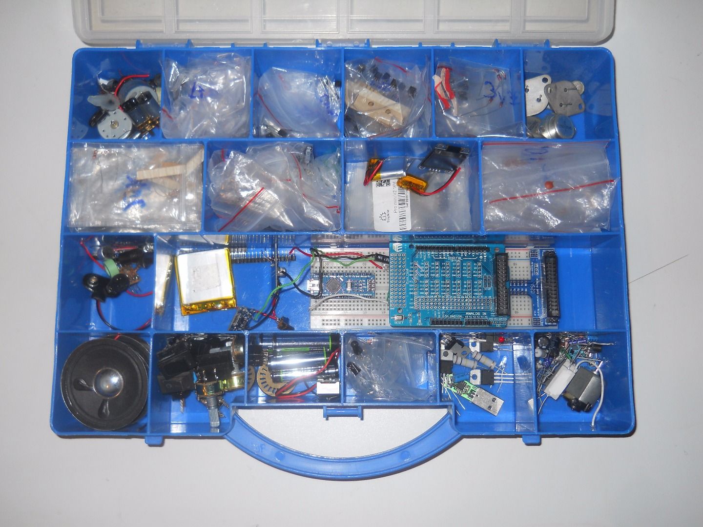 Make a One Desk Electronics Lab (in a Small Place, for Beginners) : 17 ...