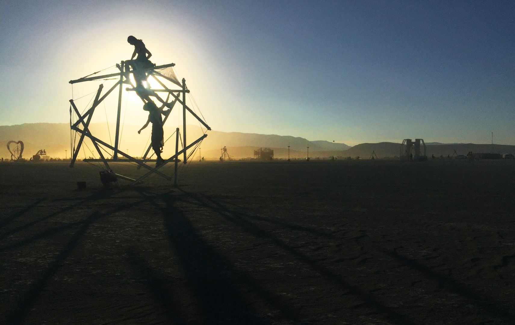 Tensegrity Goes Big for Burning Man : 47 Steps (with Pictures ...