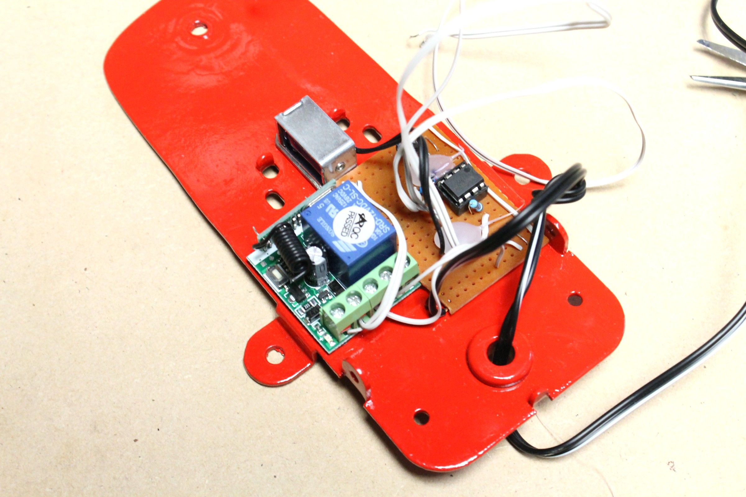 Wireless Dinner (or Door) Bell : 12 Steps (with Pictures) - Instructables