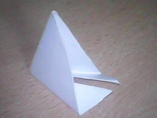 How to Make a Paper Iphone Dock in 1 Minute : 5 Steps - Instructables