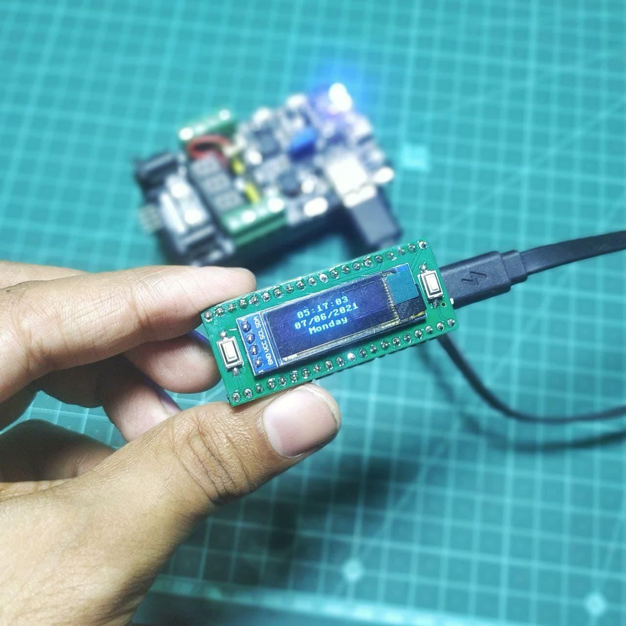 PicoClock - RPI PICO Multifunctional Digital Clock : 8 Steps - Instructables