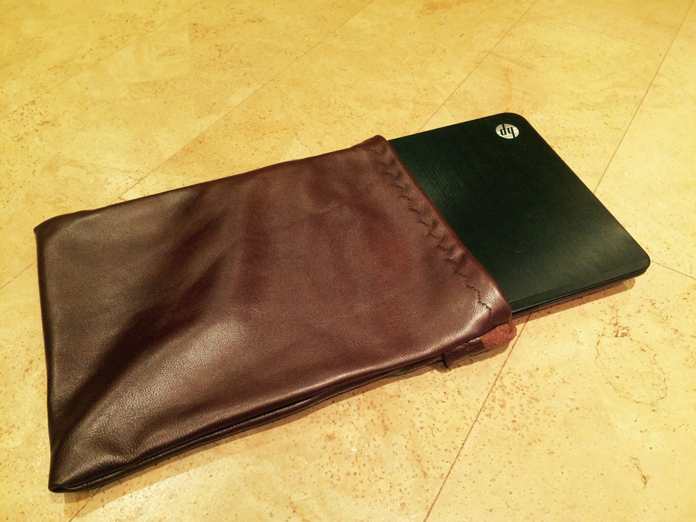 Leather Laptop Envelope : 5 Steps (with Pictures) - Instructables