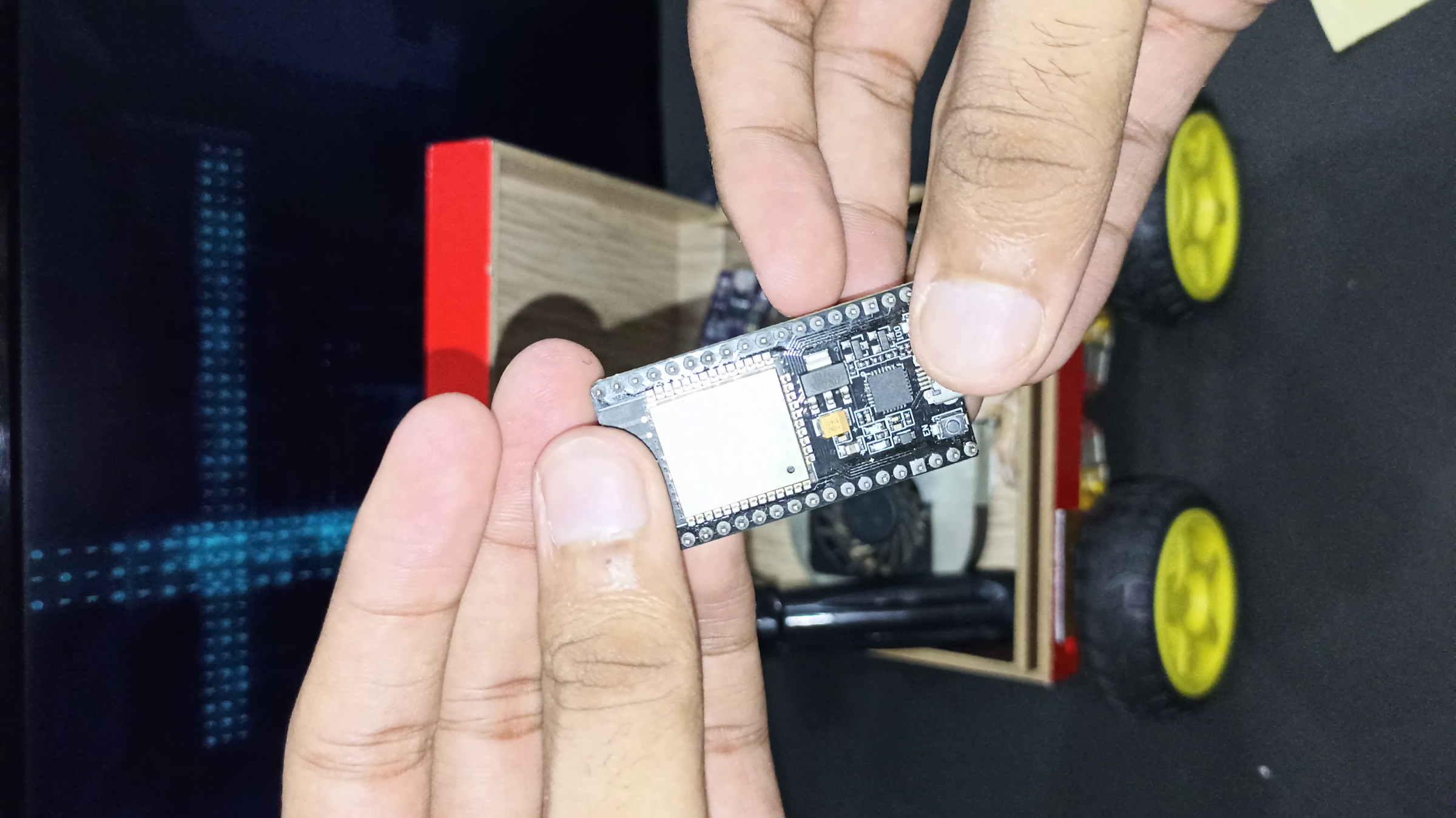 Building a Bluetooth-Controlled Robot Car With ESP32 and PS3 Controller ...