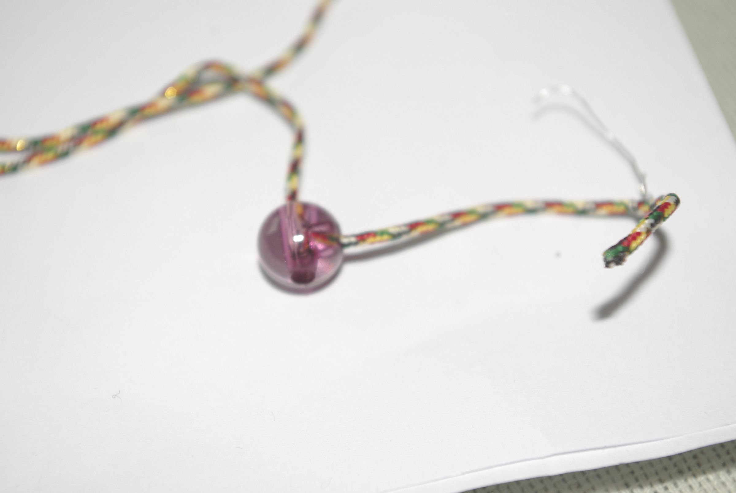 Threading a Guru Bead 1 : 4 Steps - Instructables