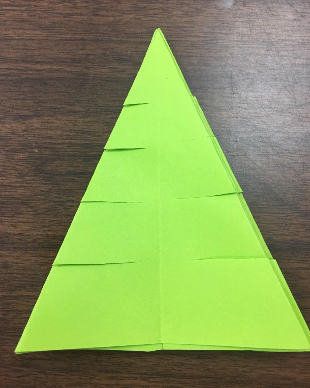 Kirigami Christmas Tree in Green : 15 Steps (with Pictures) - Instructables