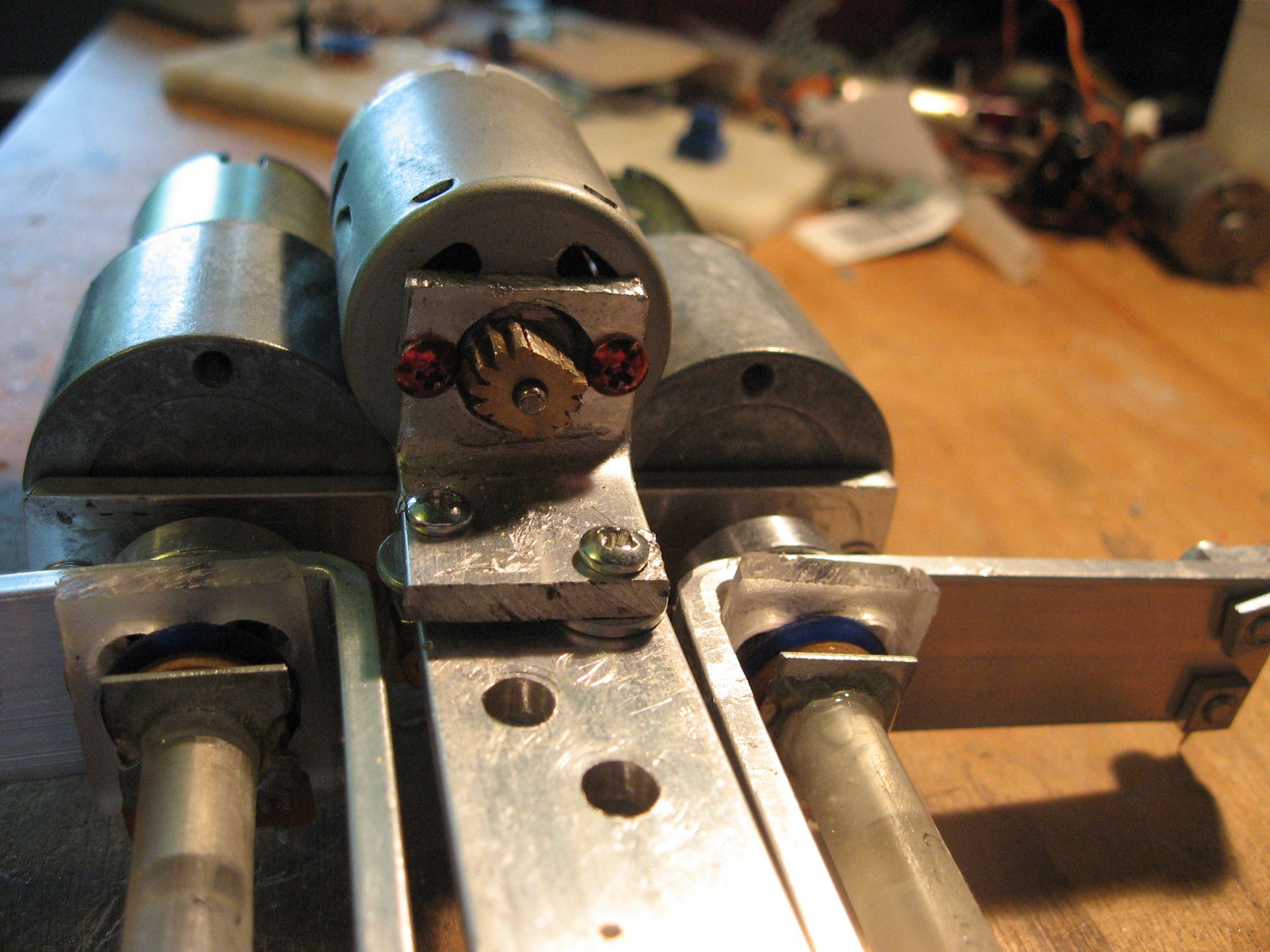 Tree Climbing Robot : 20 Steps (with Pictures) - Instructables