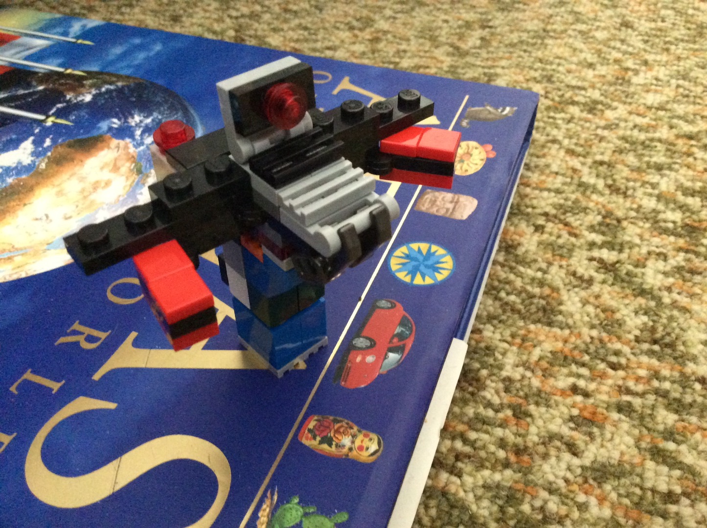 Mini Lego Transformer : 6 Steps - Instructables