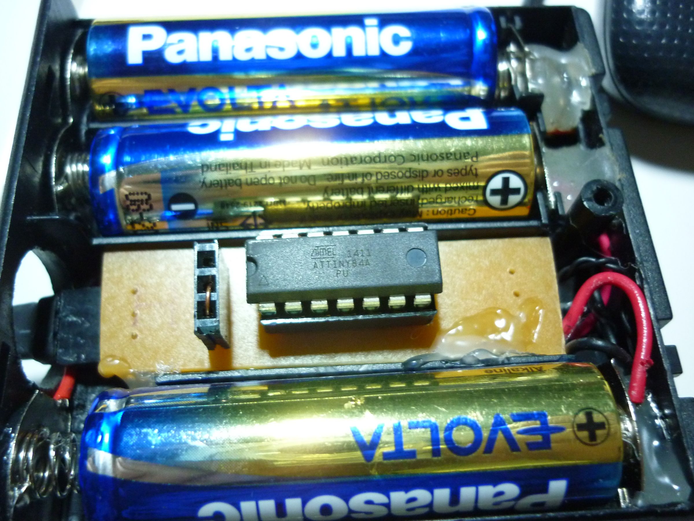 ATTiny84 + LCD + LM35 Temperature Sensor : 4 Steps - Instructables