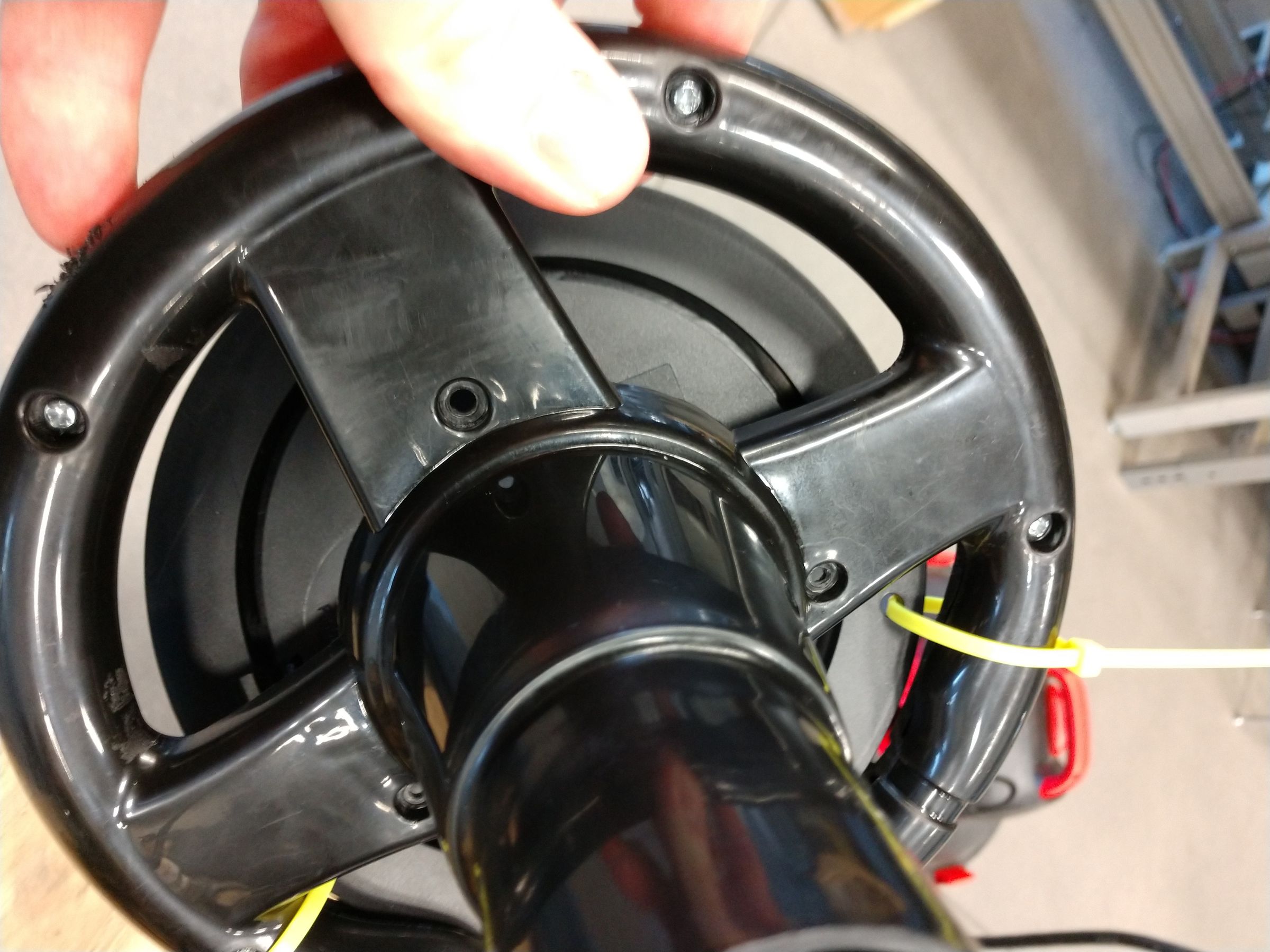 WSU GoBabyGo Modification - Ride on 12V Jeep With Big Mac Switch : 32 ...