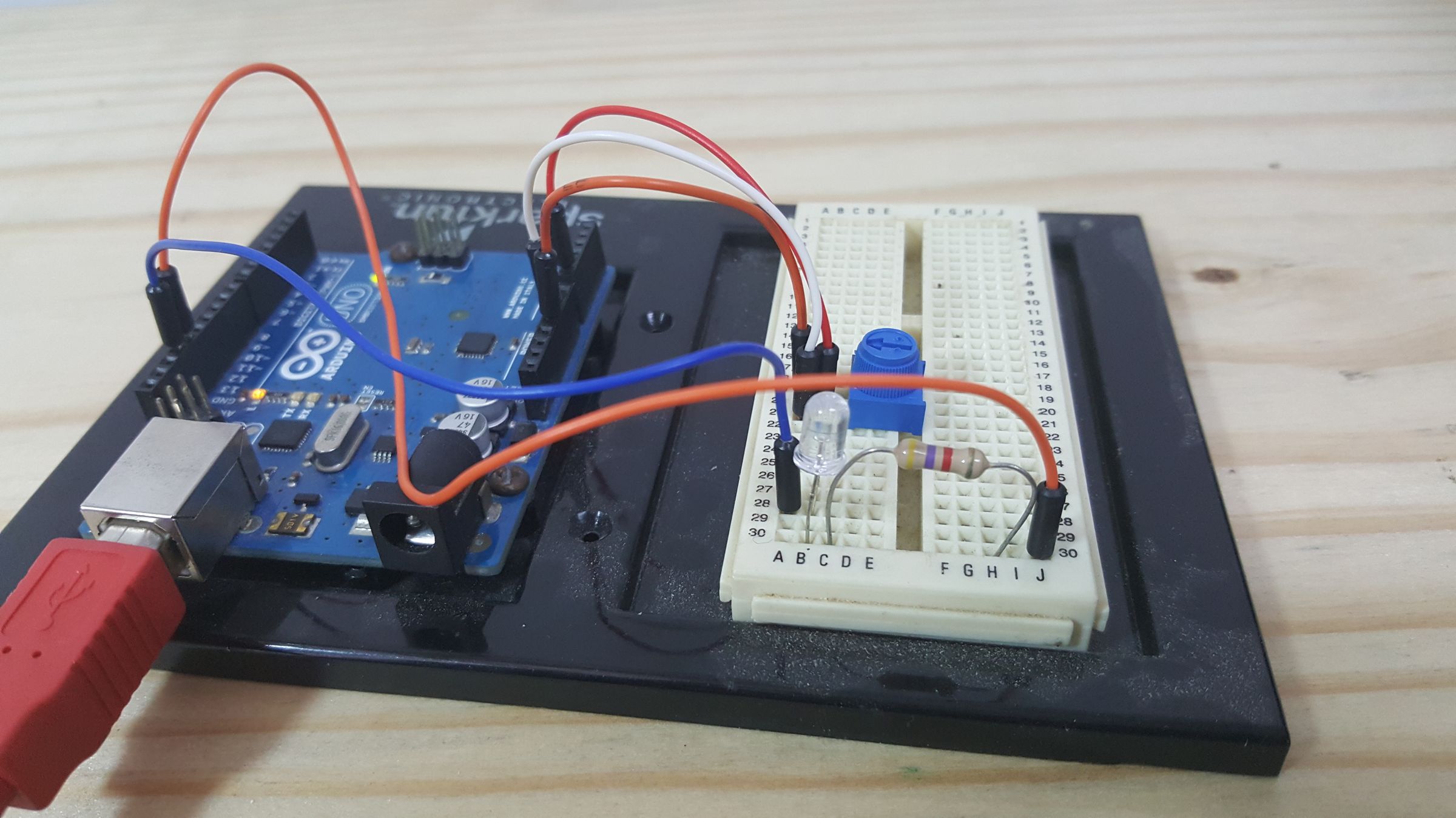 Como Variar La Intensidad De Un Led Con Arduino Y Un Potenciometro : 4 Steps - Instructables