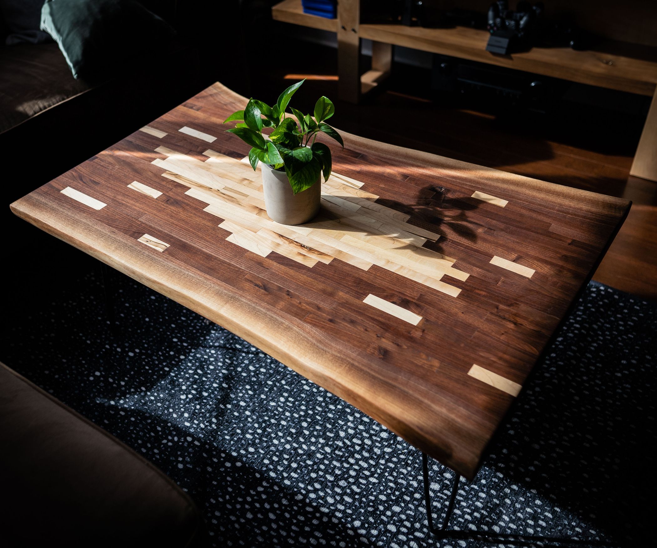 Pixelated Live Edge Coffee Table : 14 Steps (with Pictures) - Instructables
