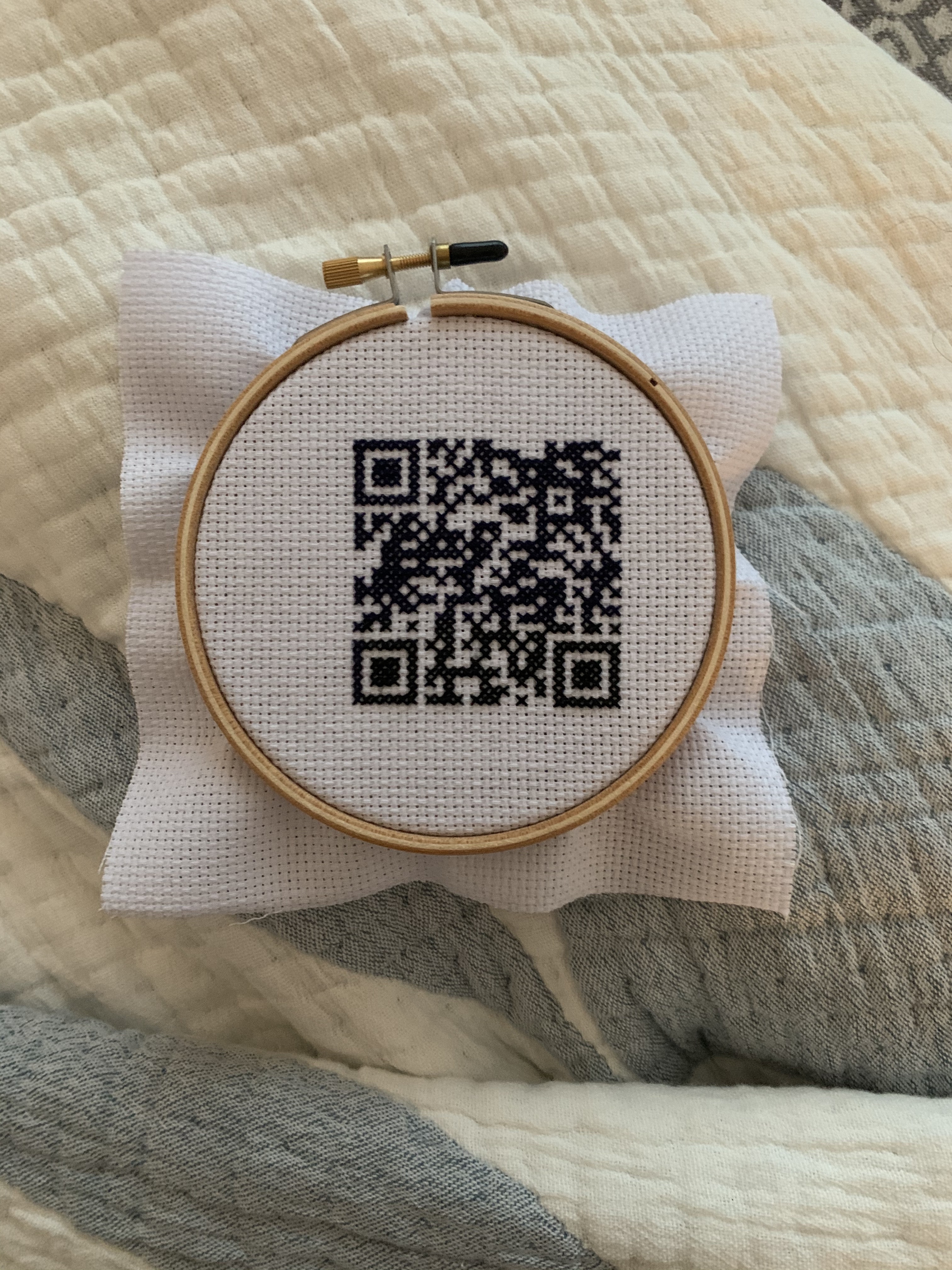 How to Cross Stitch a QR Code : 8 Steps (with Pictures) - Instructables