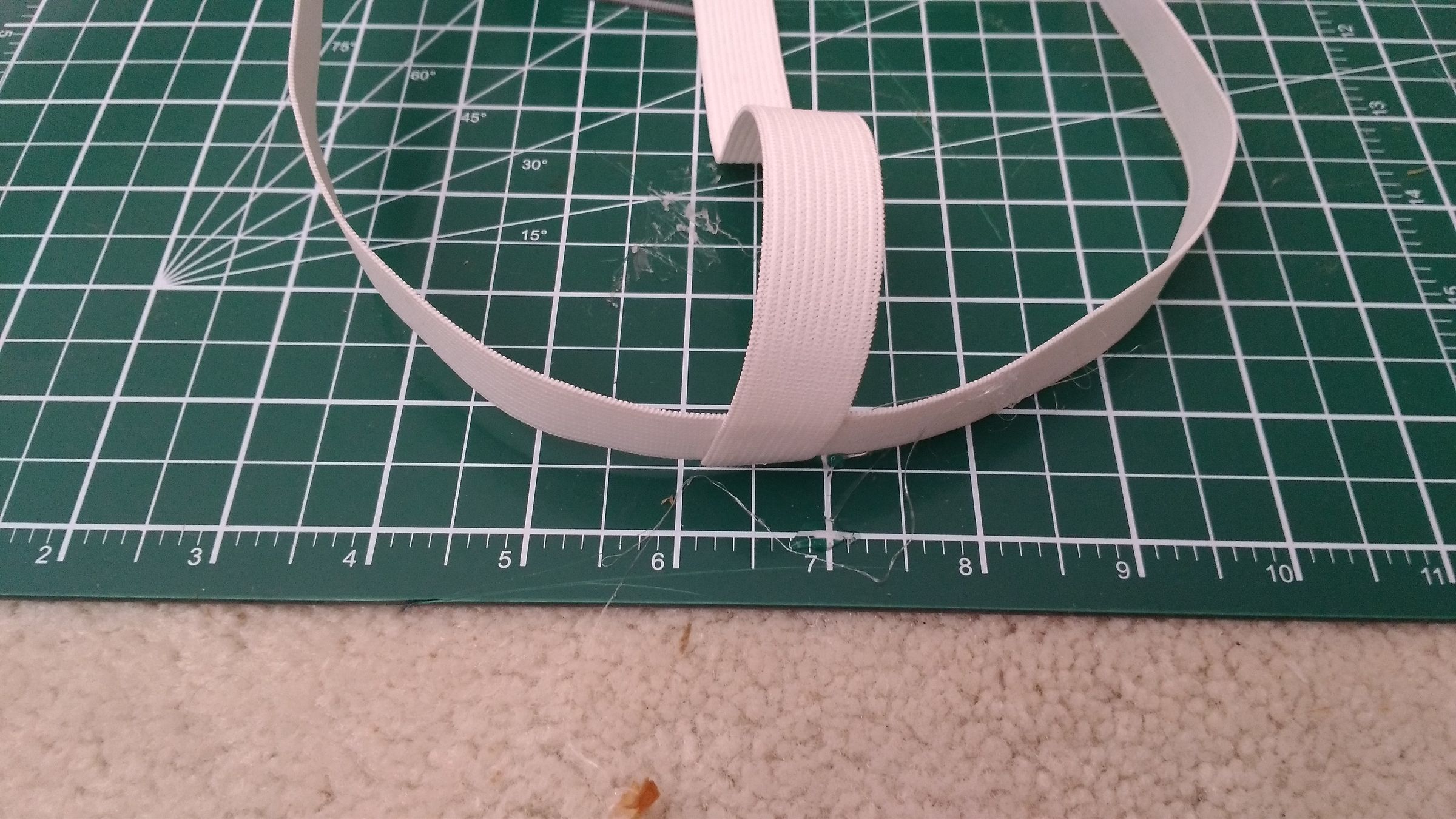 How to Make a Cardboard VR Headset : 6 Steps - Instructables