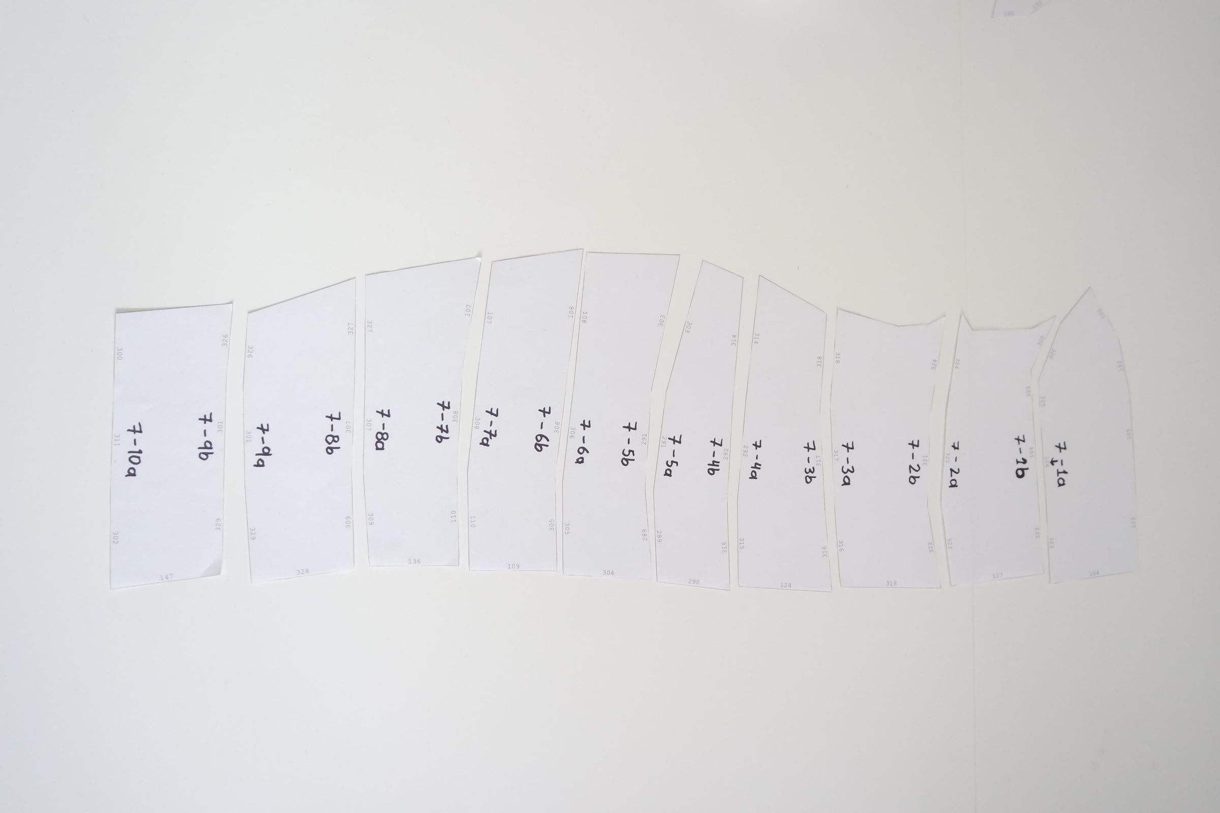 Krite Creature Costume From Critters Movie 1986 : 63 Steps (with ...