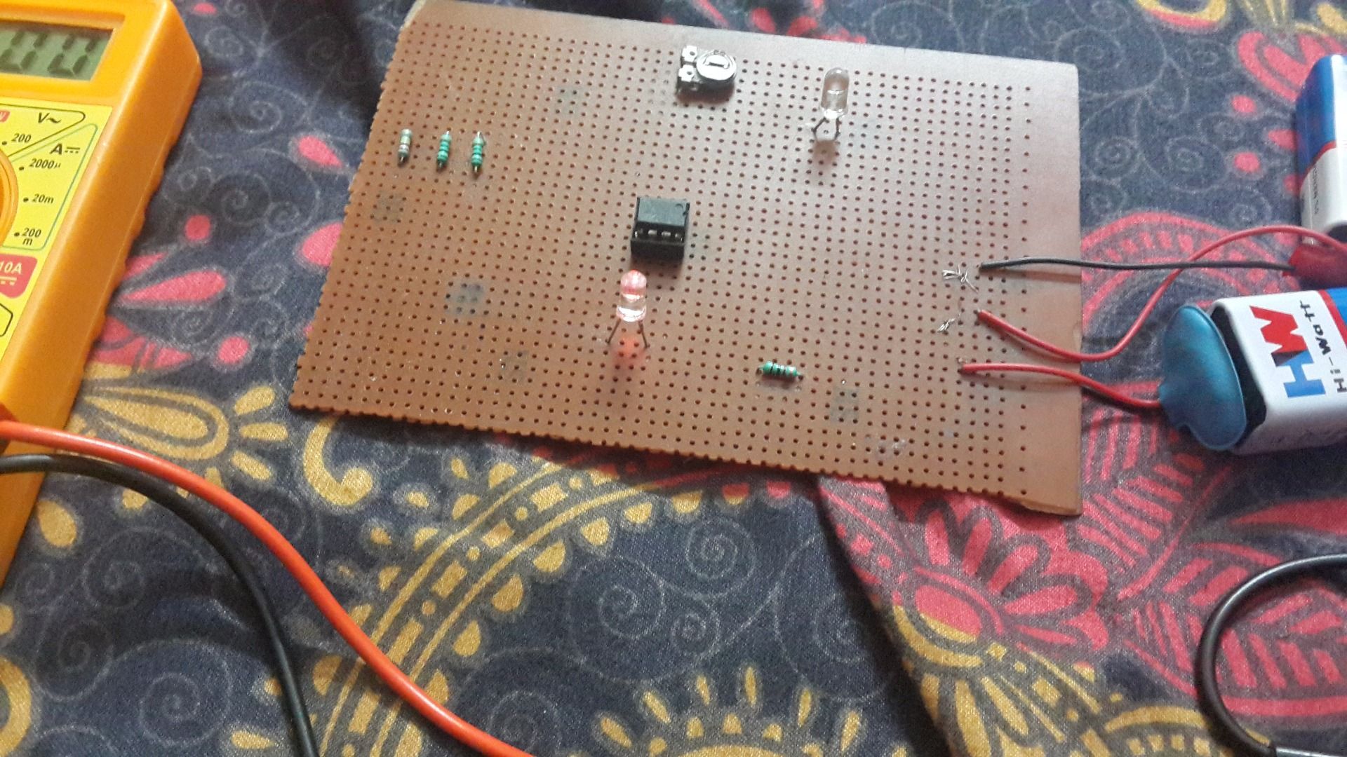 Light Sensor Circuit : 5 Steps - Instructables