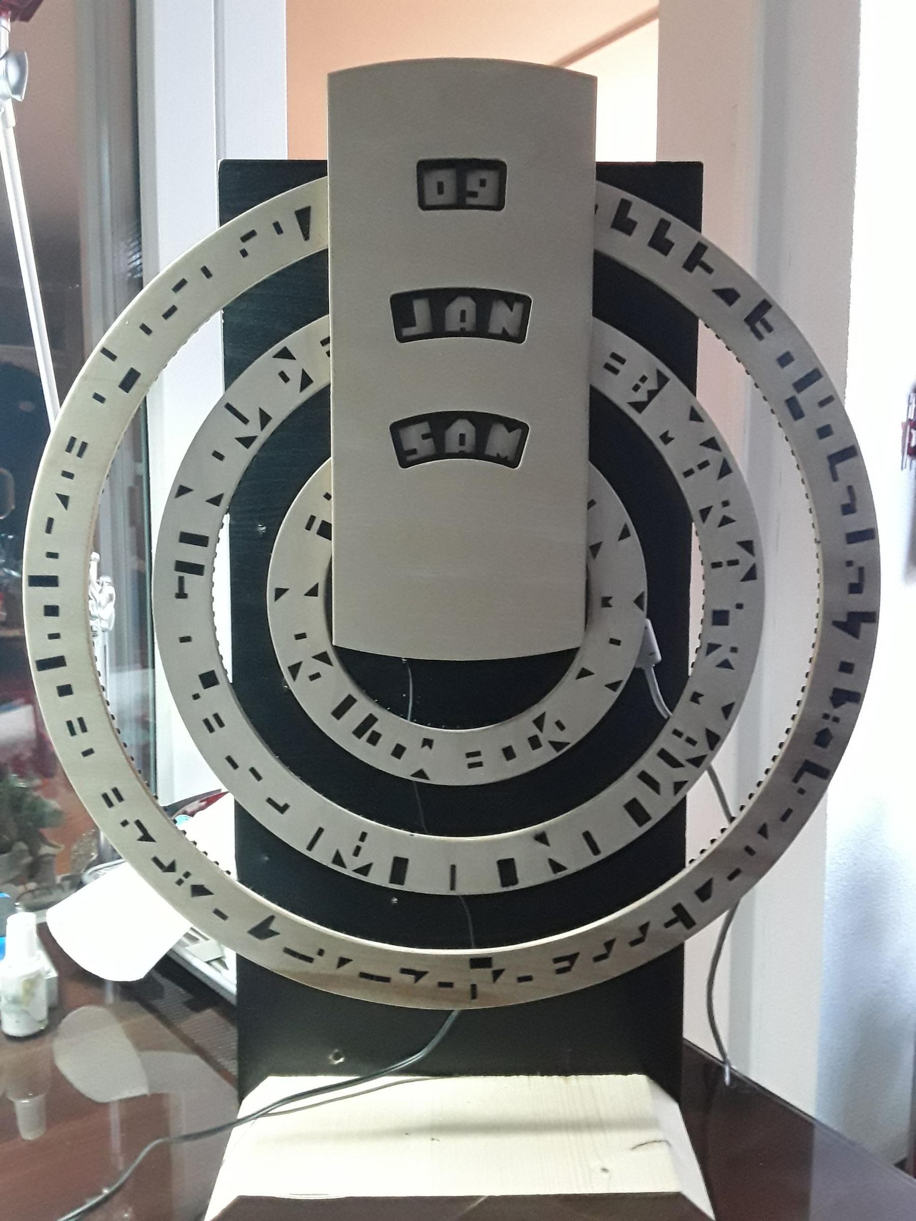 Cryptic Auto-Calendar : 9 Steps (with Pictures) - Instructables