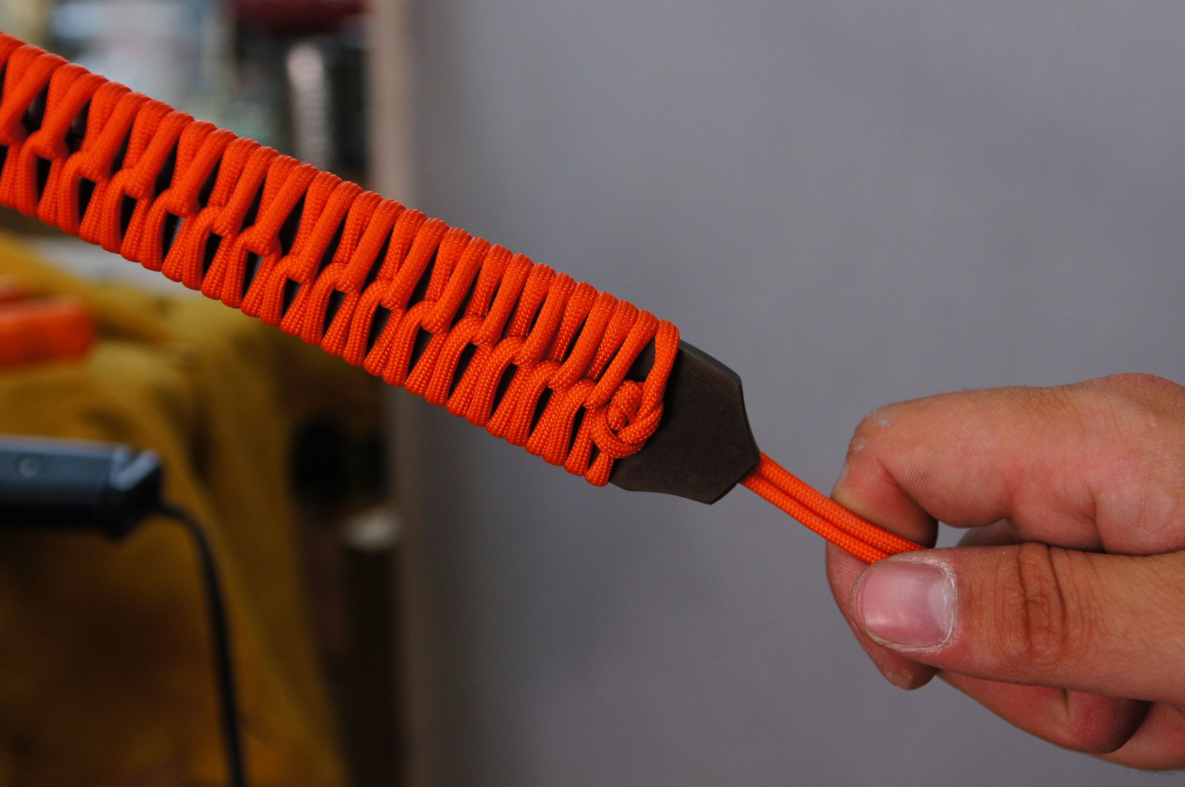 Paracord Wrap : 6 Steps (with Pictures) - Instructables