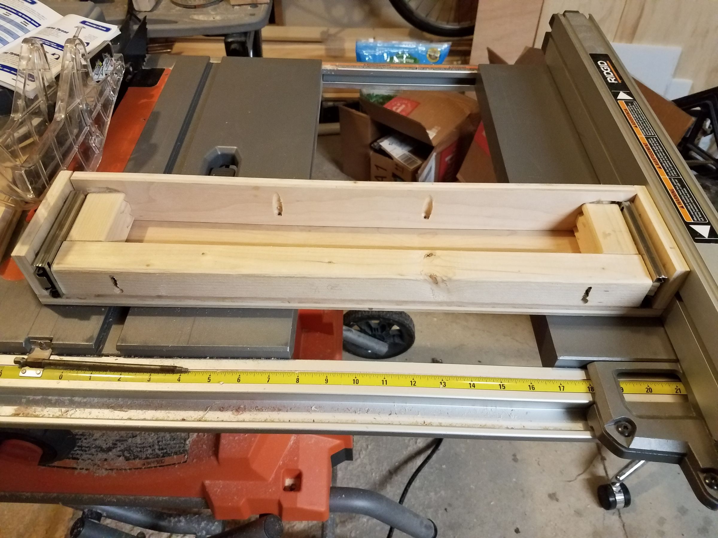 Small Floating Shelf With Hidden Storage : 12 Steps (with Pictures ...