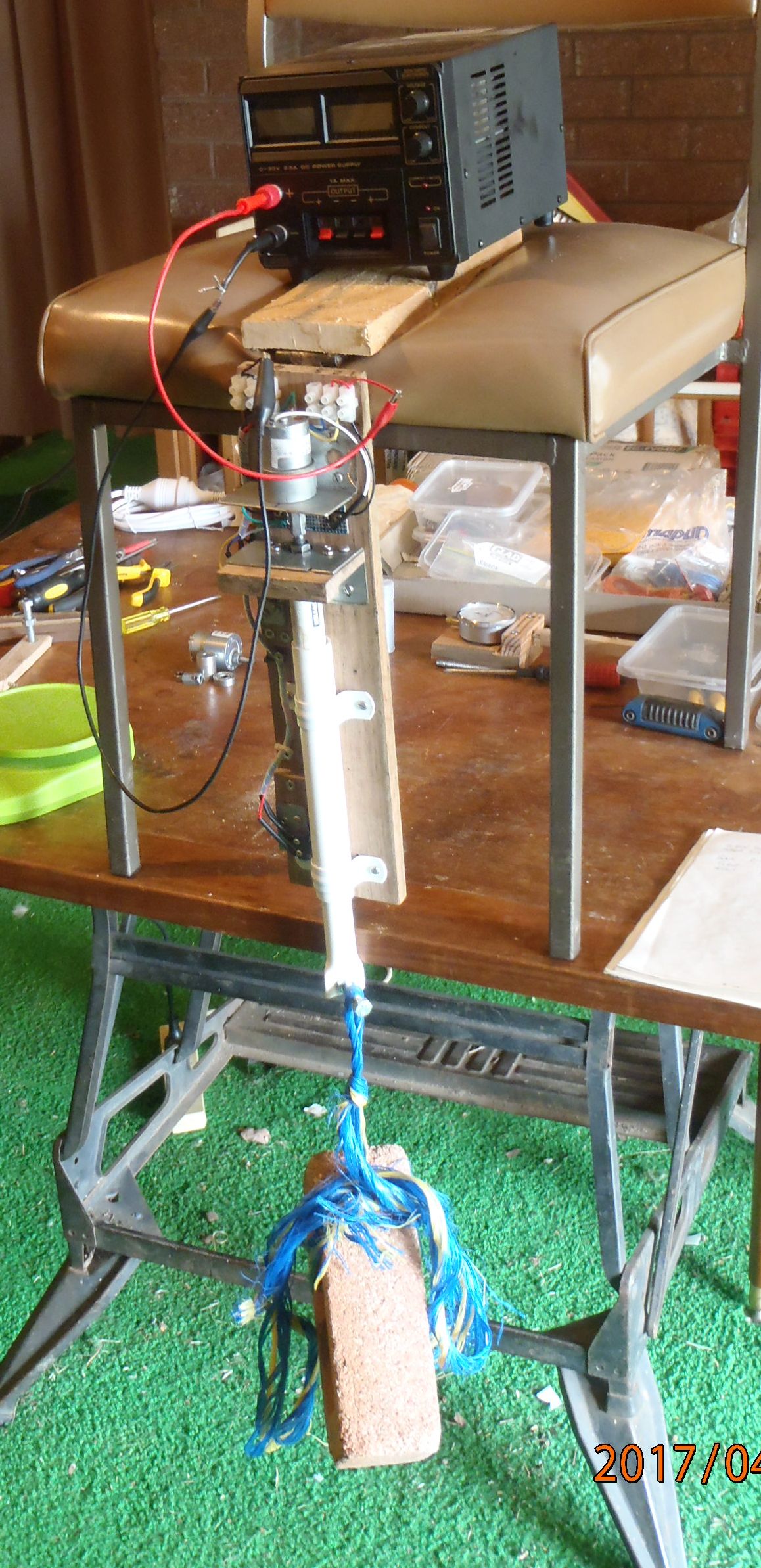 DIY Linear Actuator : 6 Steps (with Pictures) - Instructables