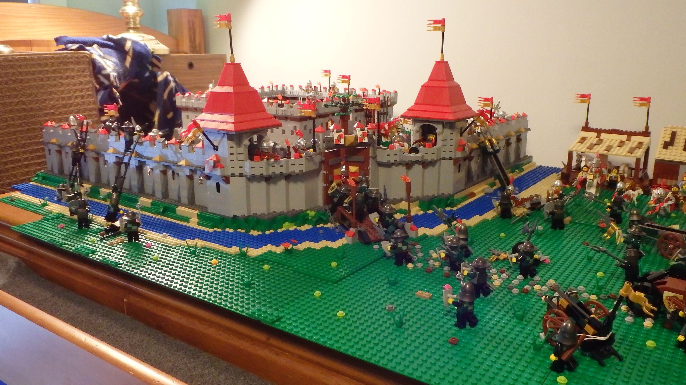 Custom Lego Castle : 14 Steps (with Pictures) - Instructables