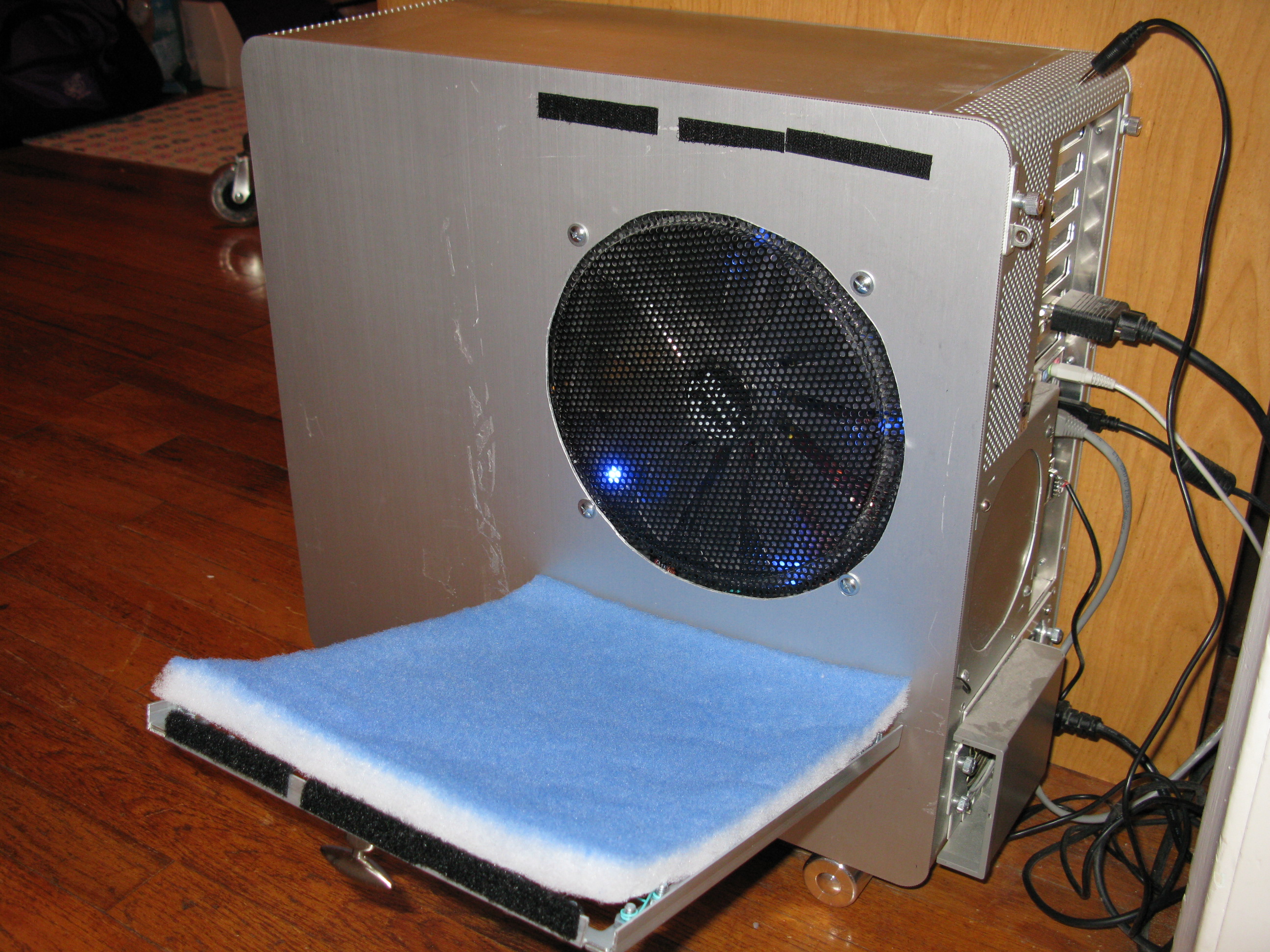 Custom Filter Enclosure for 250mm Computer Fan. : 4 Steps - Instructables