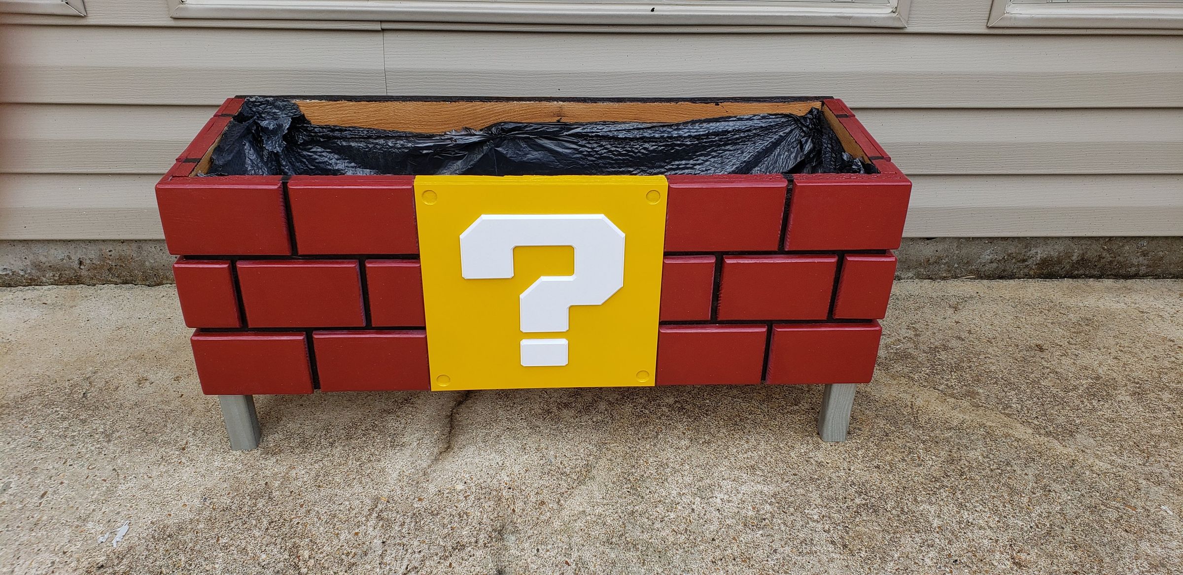 Mario Planter Box : 13 Steps (with Pictures) - Instructables