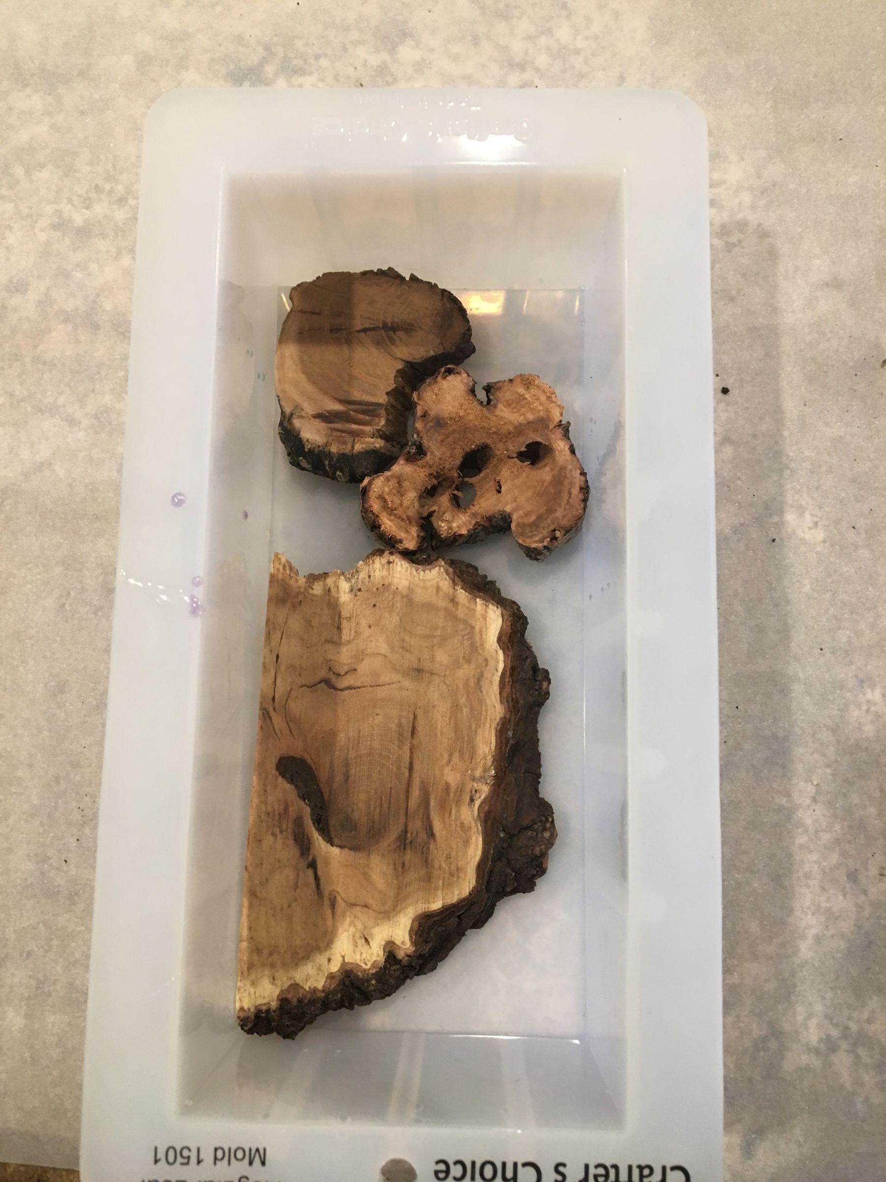 DIY Wood and Resin Phone Case : 6 Steps - Instructables