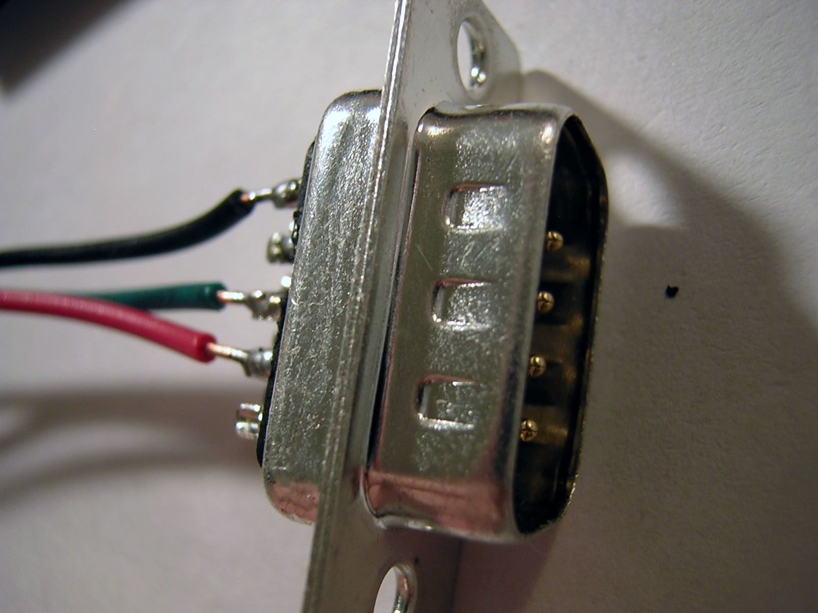 Build a Complete AVR System and Play Mastermind! : 9 Steps - Instructables
