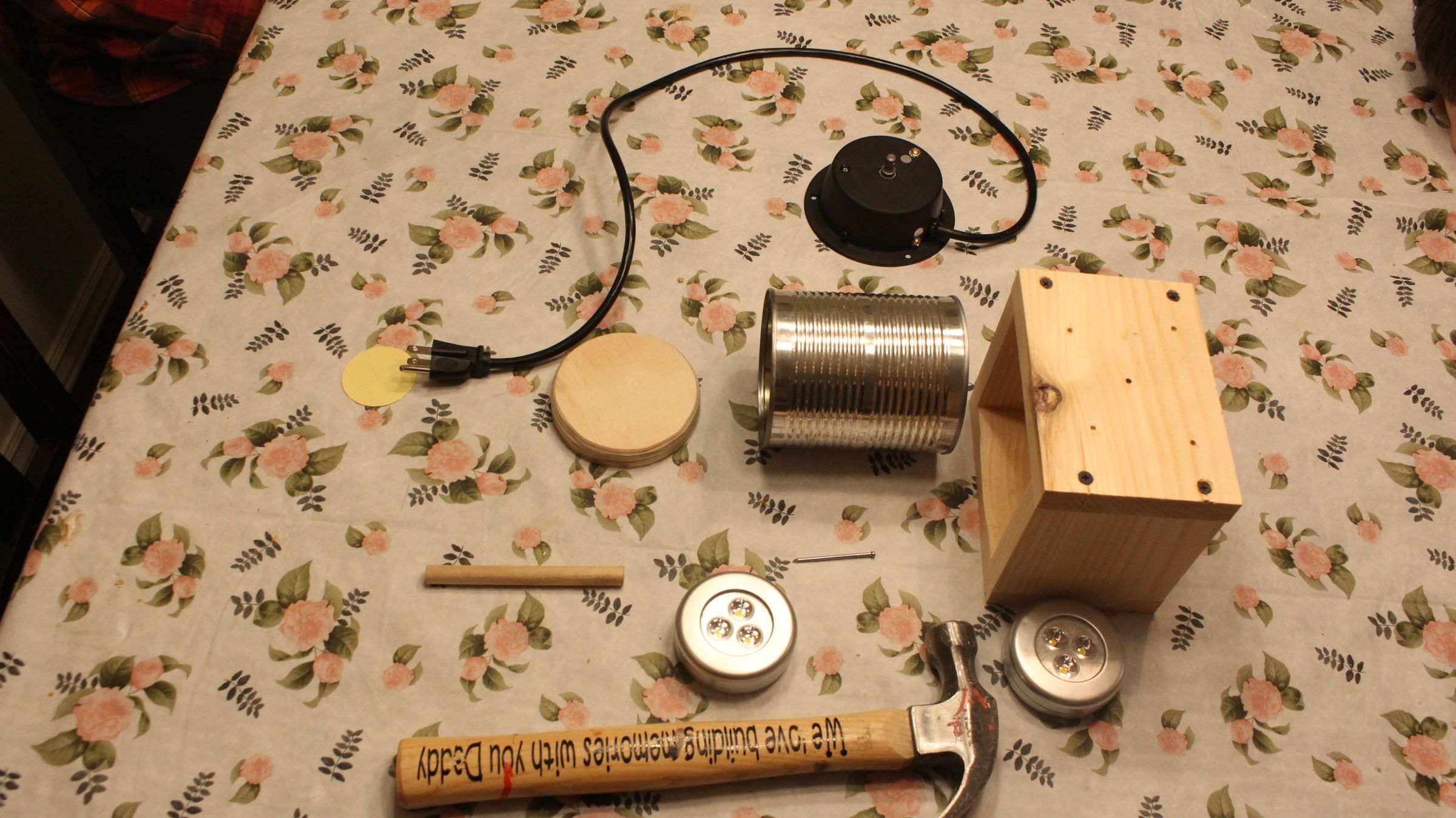 Greatest Showman Spinning Night Light : 5 Steps (with Pictures ...