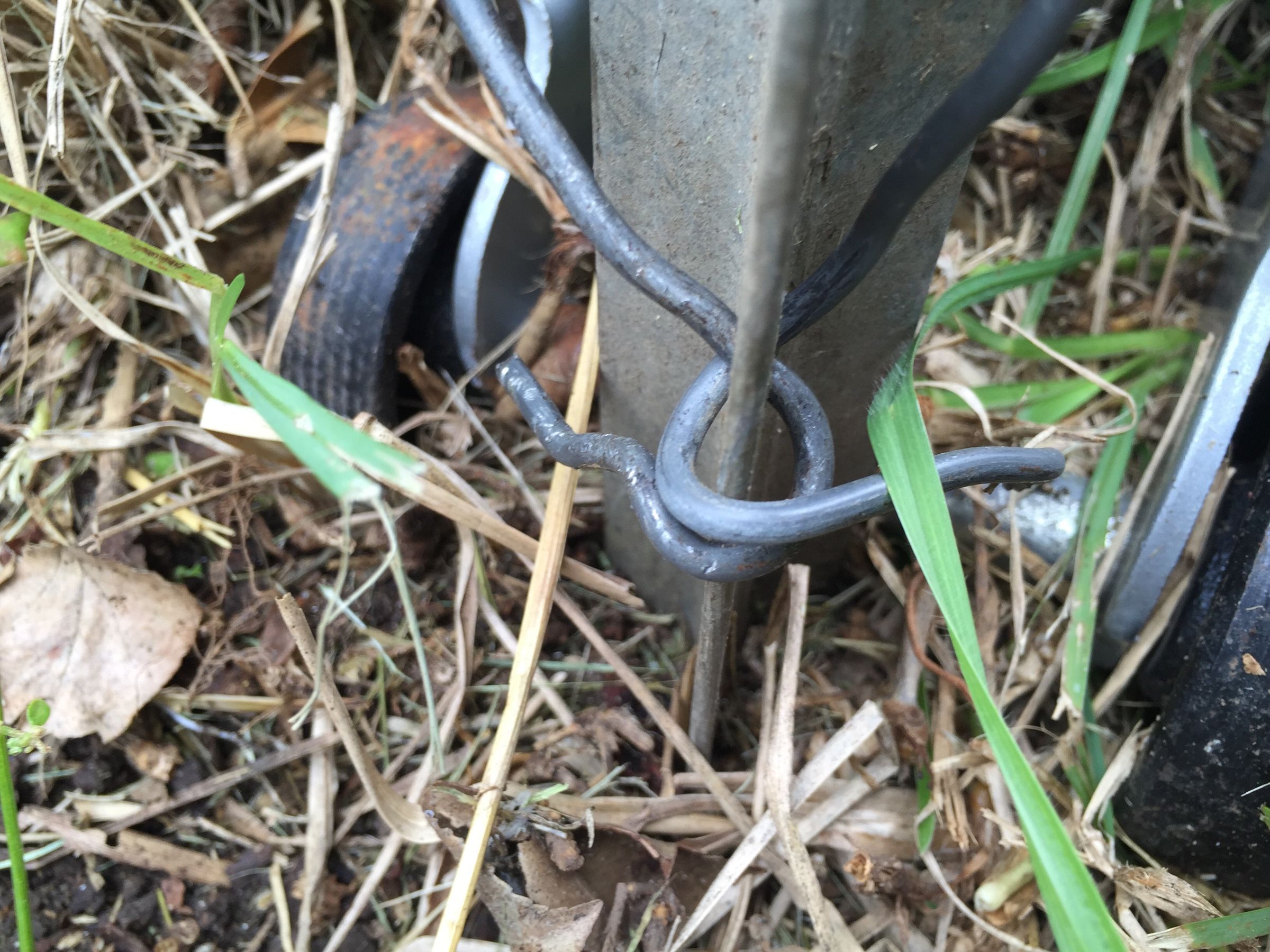 Low Effort Fence Post Removal : 4 Steps - Instructables