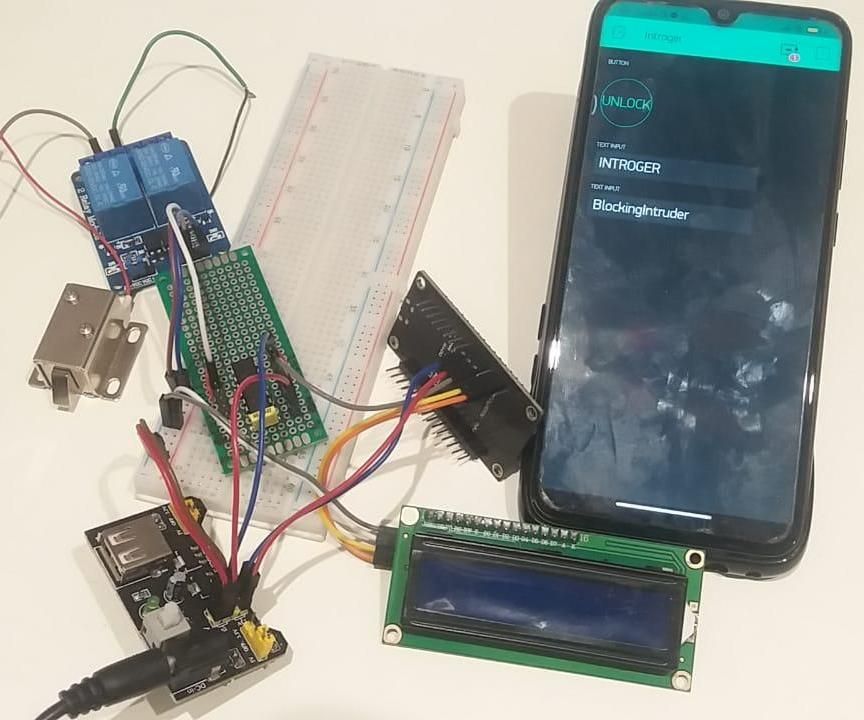 Introger: Blocking Intruder [IoT Door Lock and Notice Board Using ...