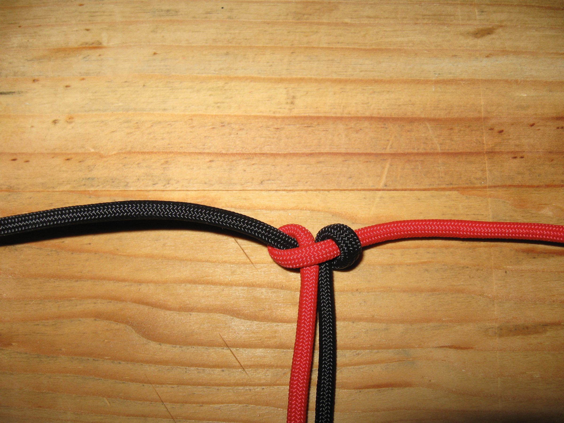 Two Color Paracord Solomon Bar : 6 Steps (with Pictures) - Instructables