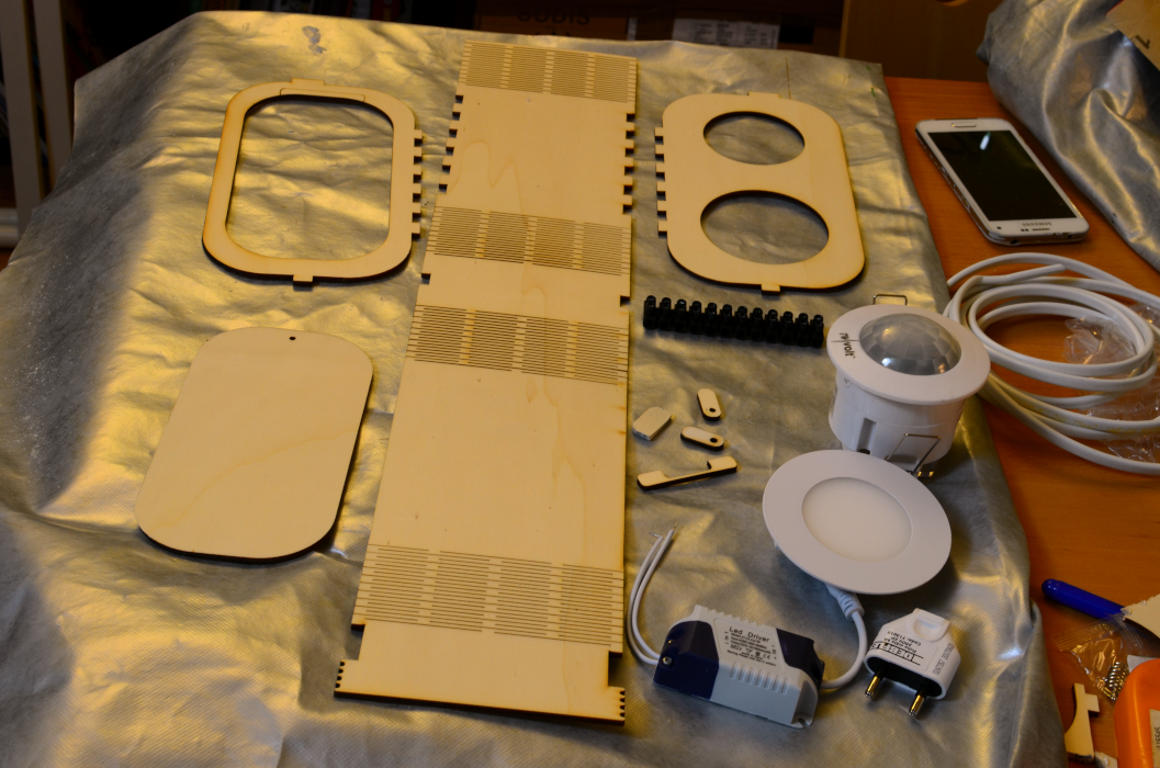 Motion Detector Lamp : 4 Steps (with Pictures) - Instructables