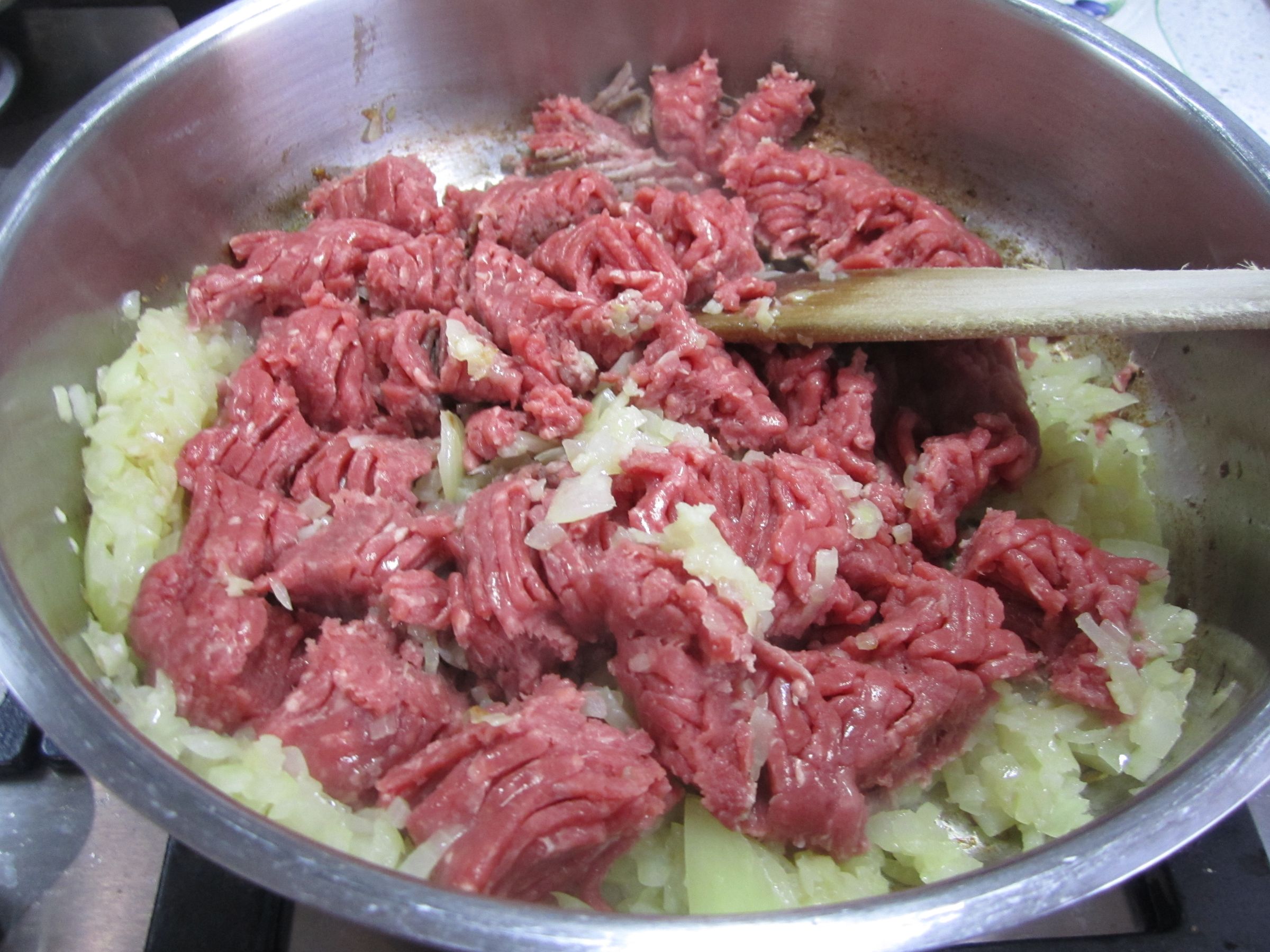 Beef Party Pie : 14 Steps (with Pictures) - Instructables
