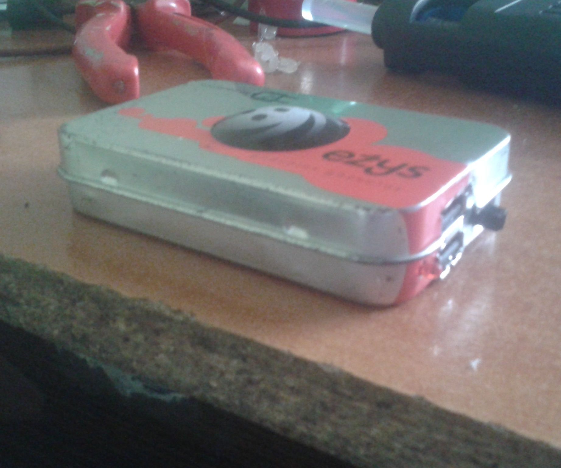 USB Charger 9V : 9 Steps - Instructables