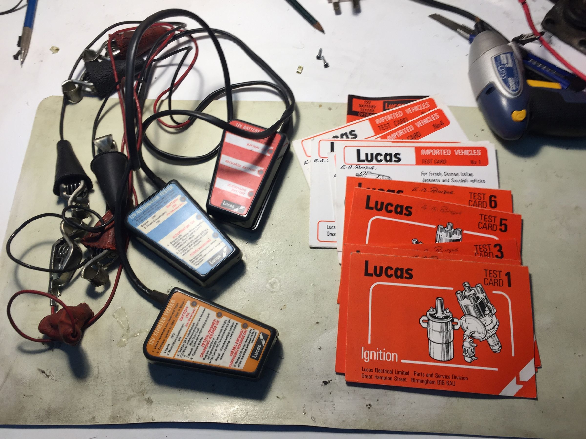 Re-cycled Lucas Diagnostic Kit : 5 Steps - Instructables