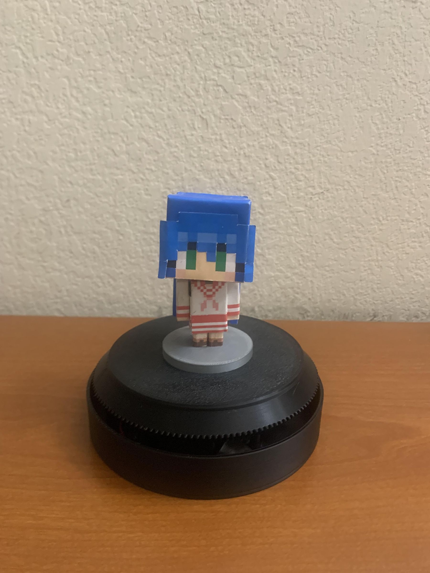 3D Printed Rotating Display : 4 Steps (with Pictures) - Instructables