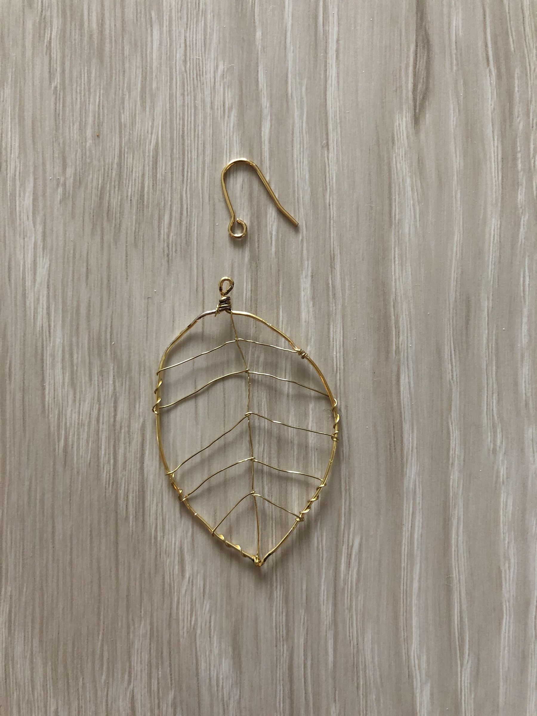Leaf Wire Earrings! : 3 Steps (with Pictures) - Instructables