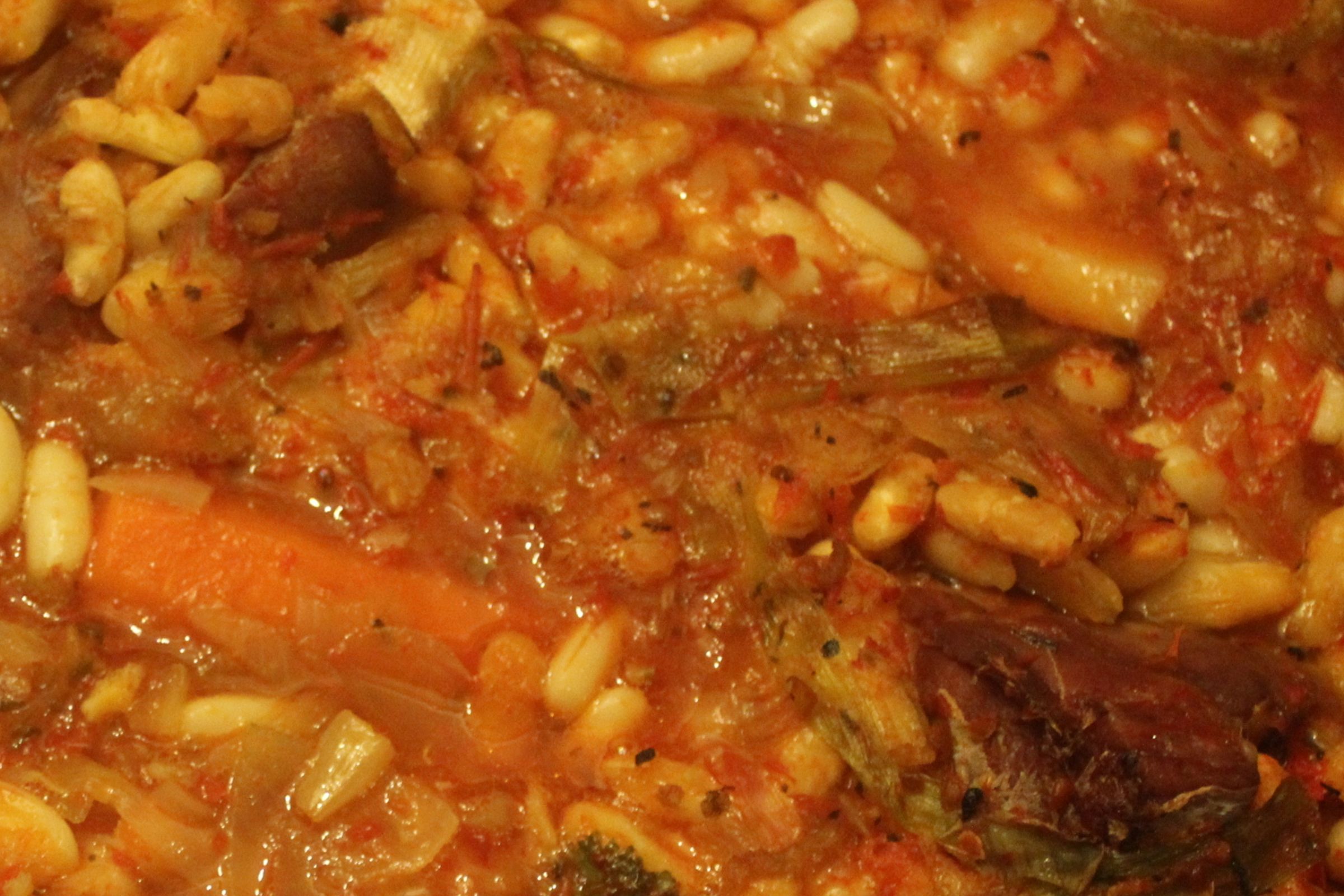 Cassoulet De Castelnaudary - the Ultimate Slow Food From Gascony : 3 ...