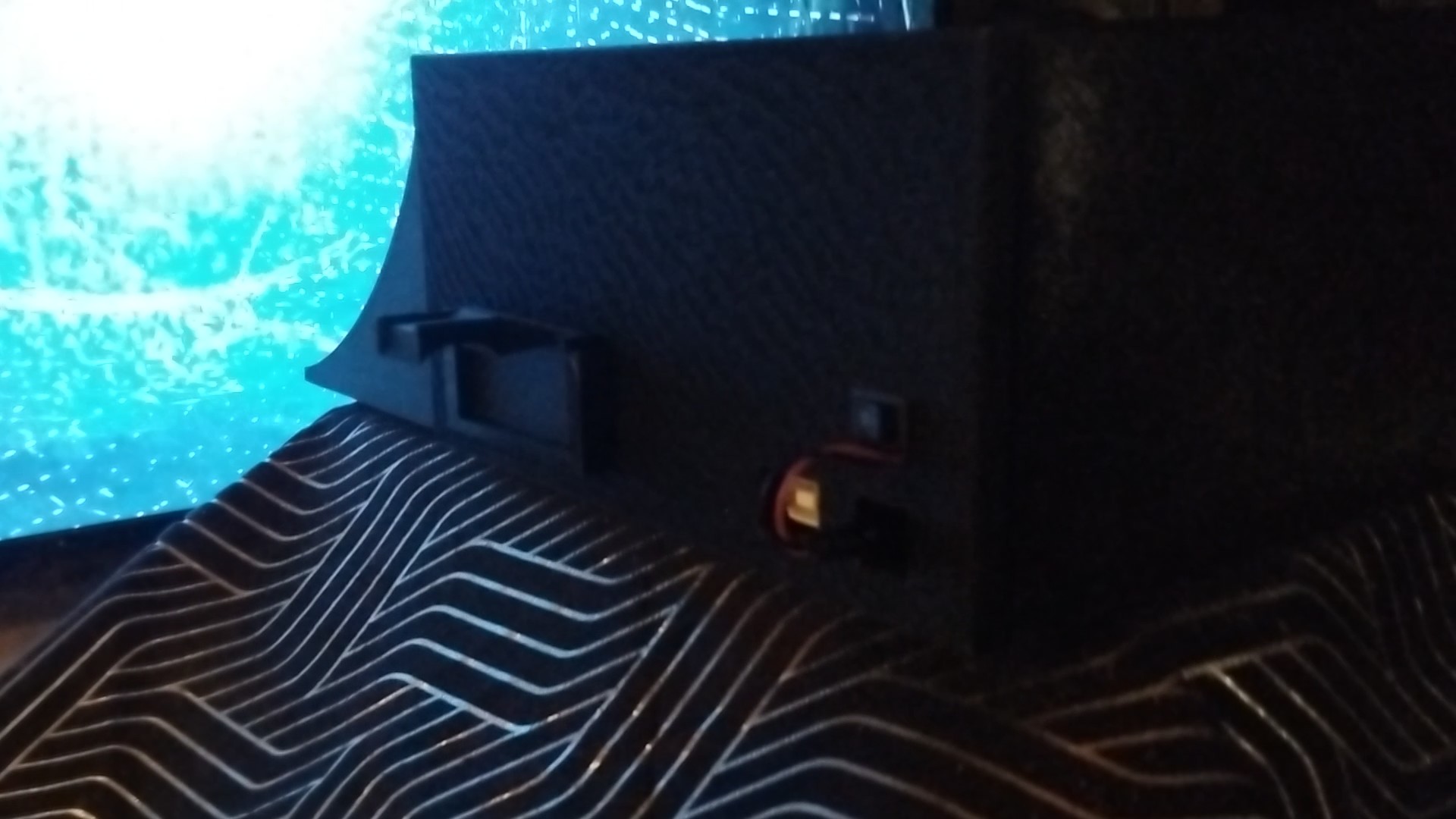 The Middle Finger Machine : 26 Steps - Instructables