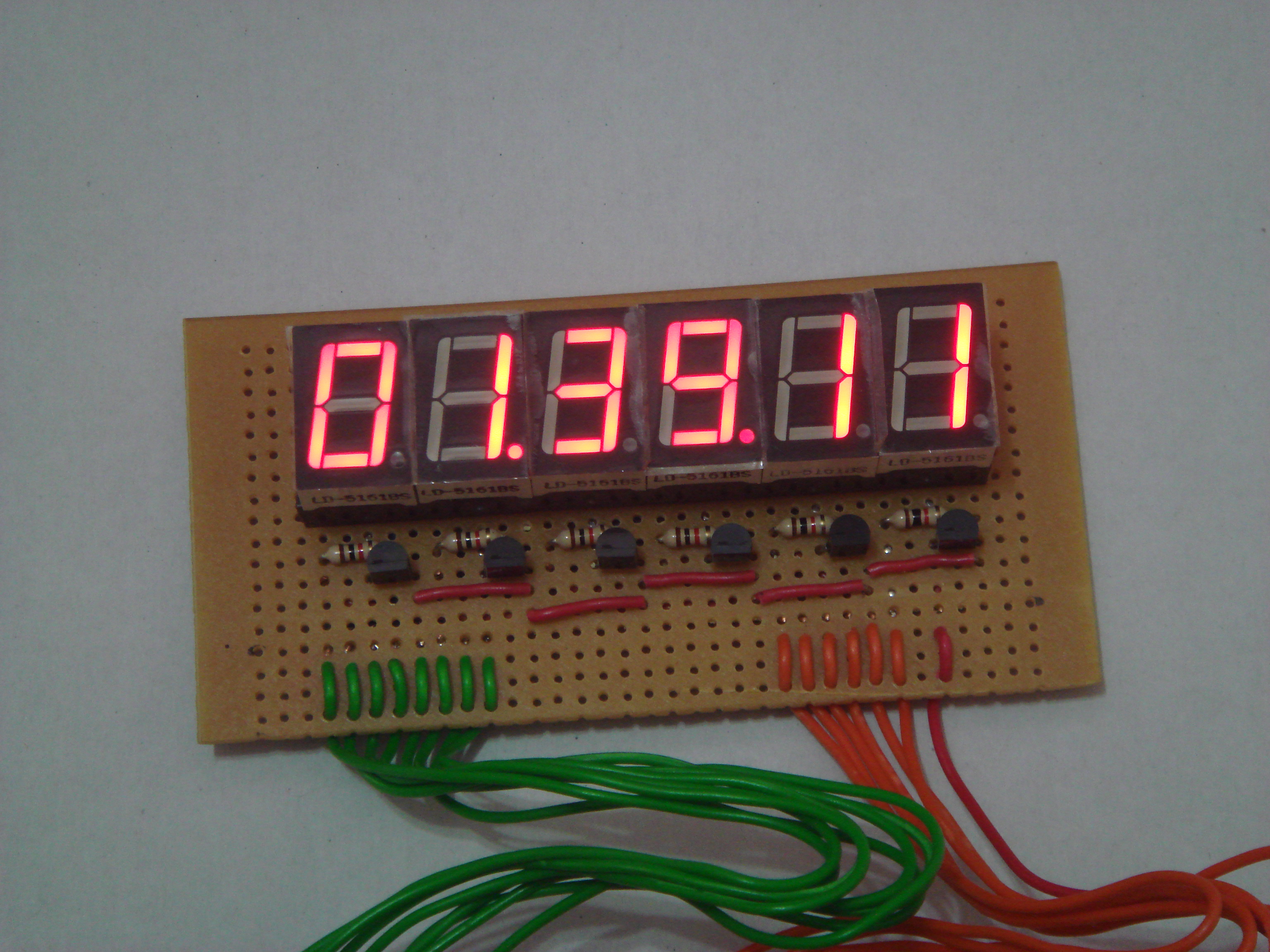 Digital Clock Using 7 Segment Display Controlled Using TV Remote : 12 ...